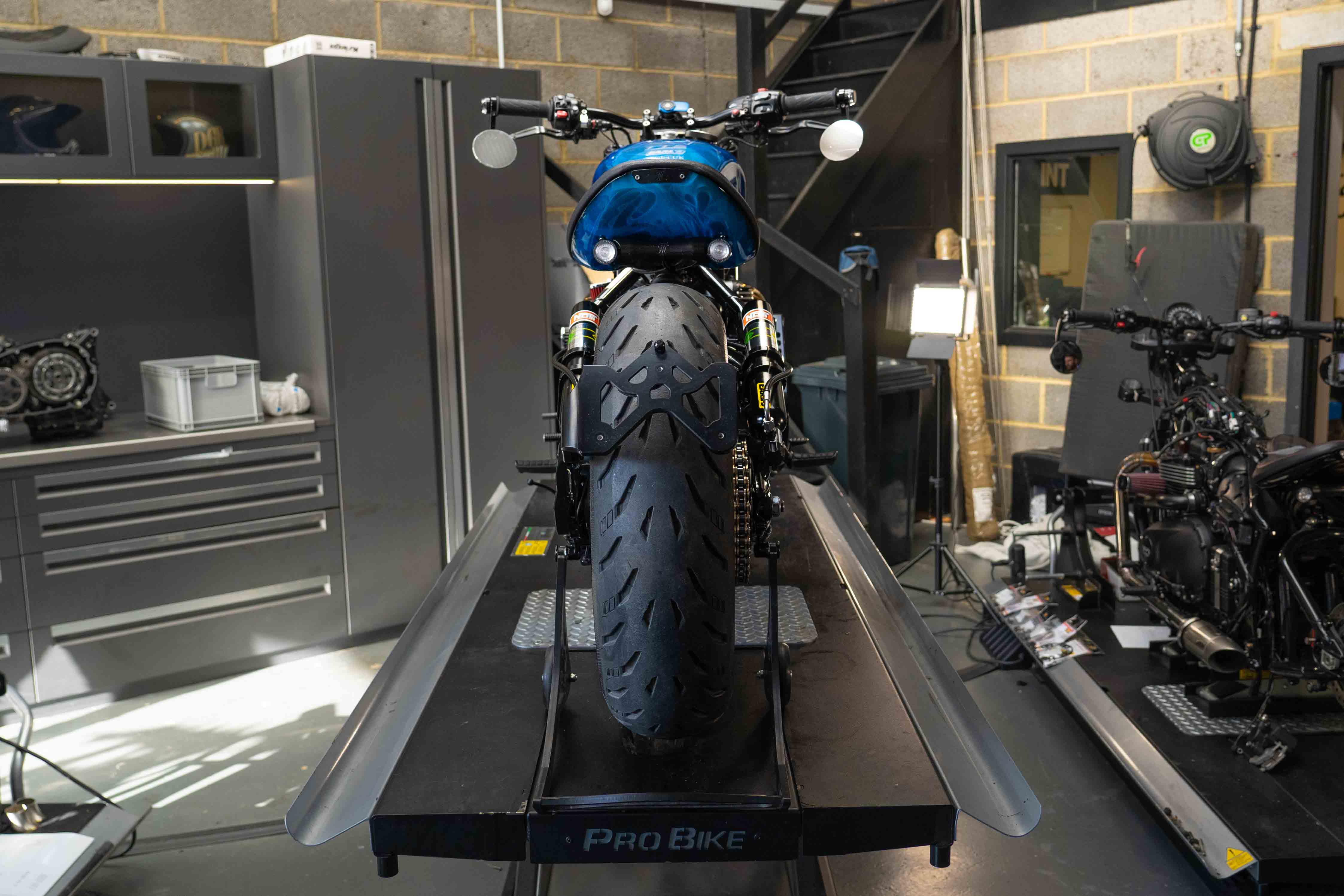 2019 TRIUMPH BONNEVILLE BOBBER - THORNTON HUNDRED CUSTOM