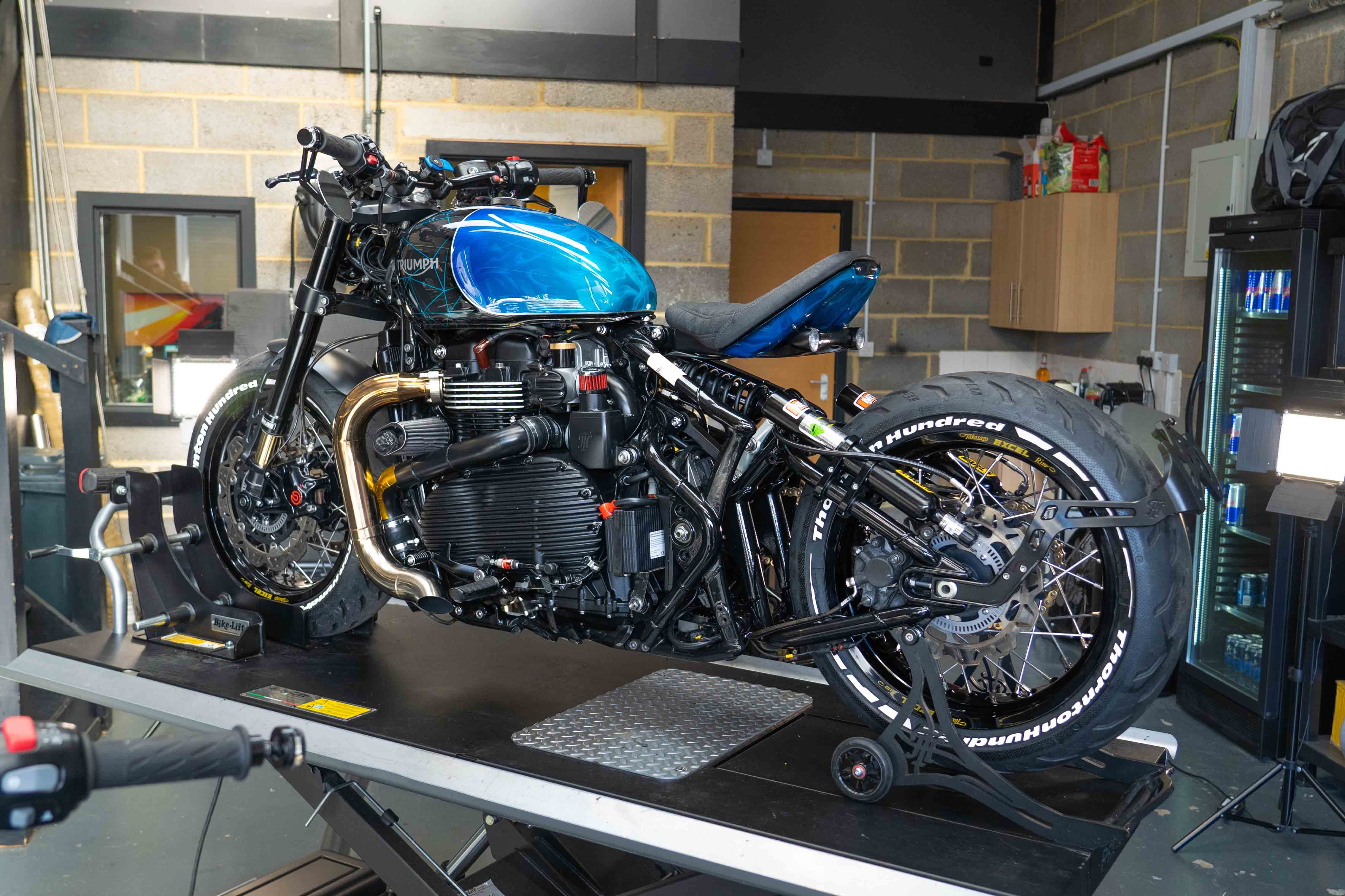 2019 TRIUMPH BONNEVILLE BOBBER - THORNTON HUNDRED CUSTOM