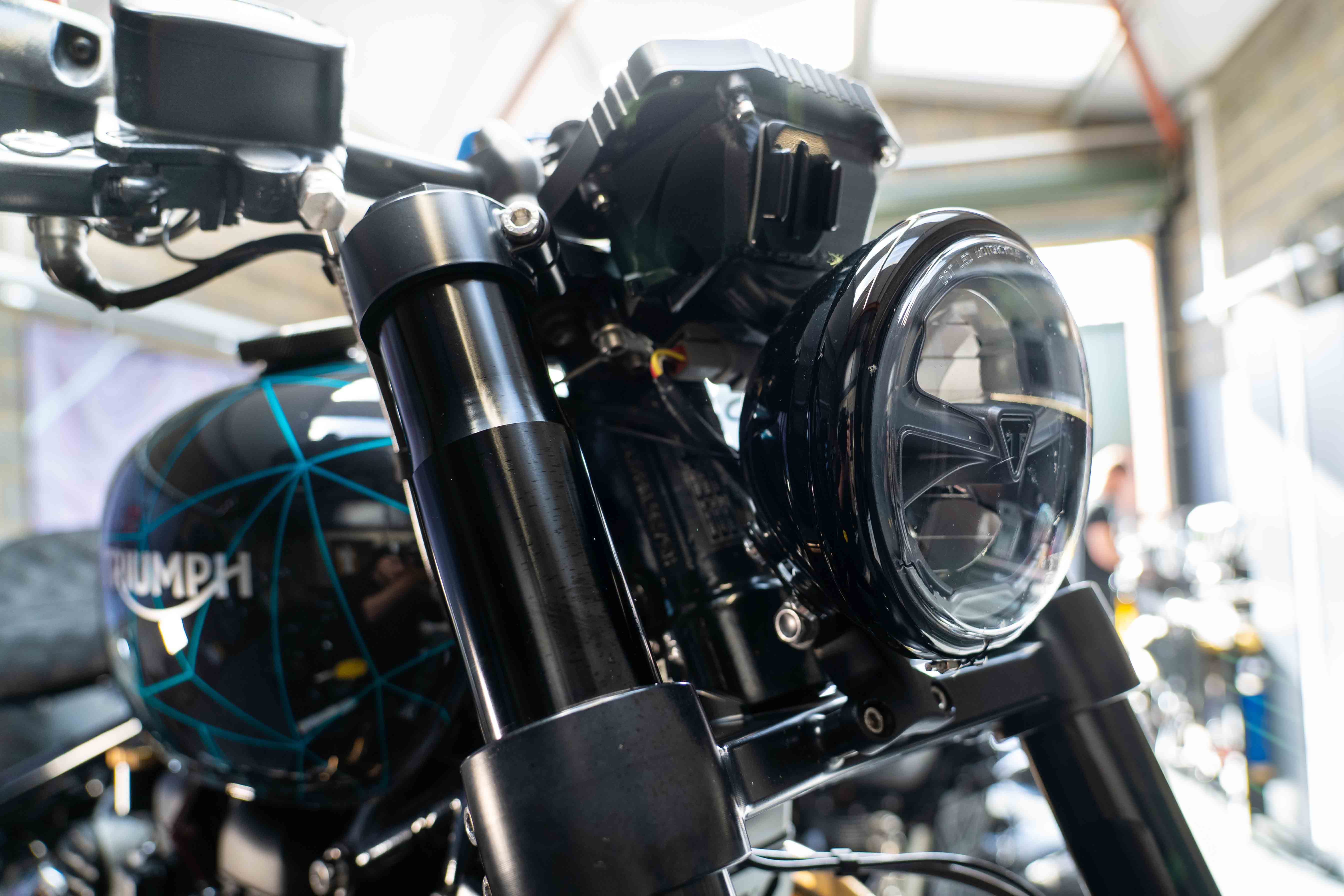 2019 TRIUMPH BONNEVILLE BOBBER - THORNTON HUNDRED CUSTOM