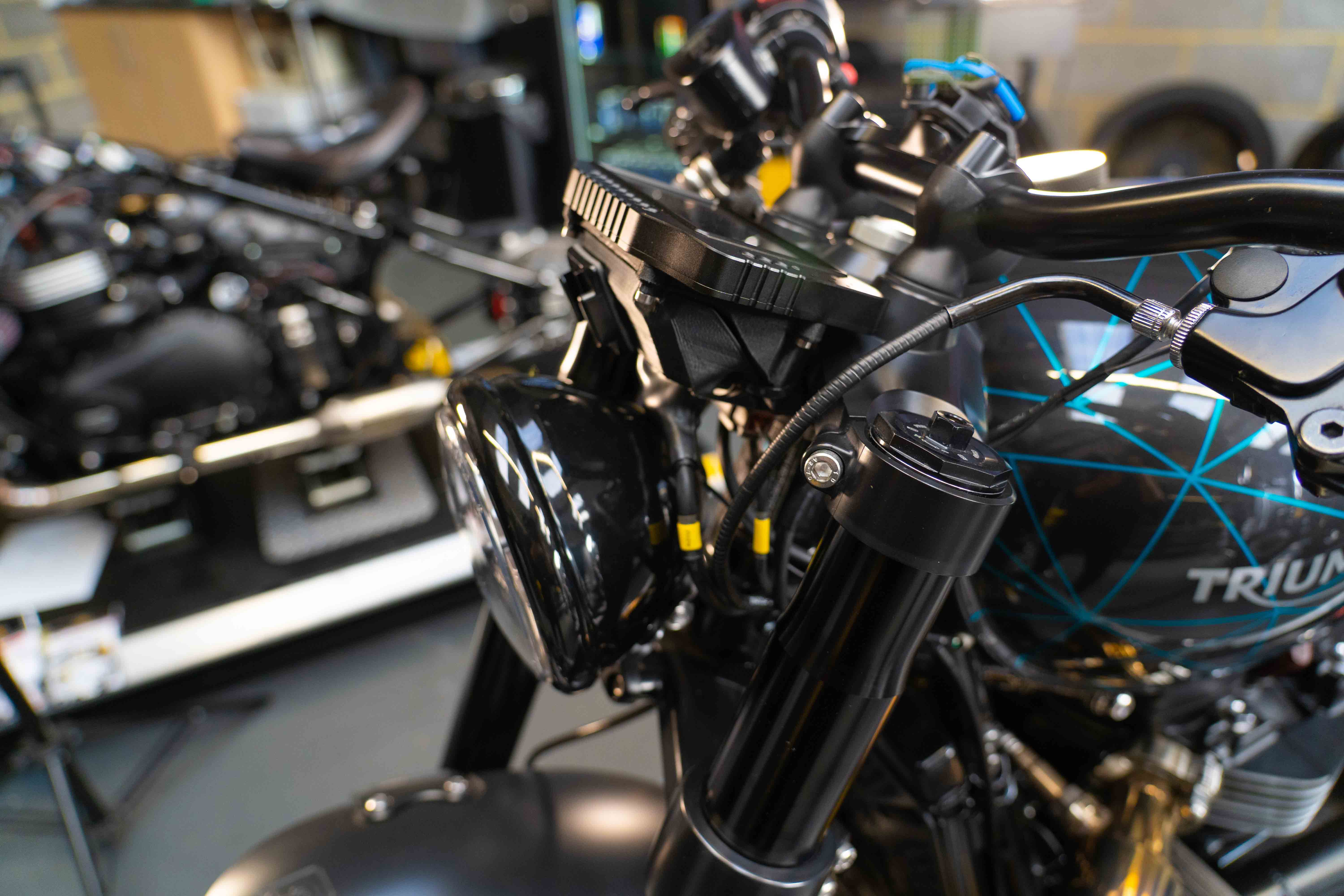 2019 TRIUMPH BONNEVILLE BOBBER - THORNTON HUNDRED CUSTOM