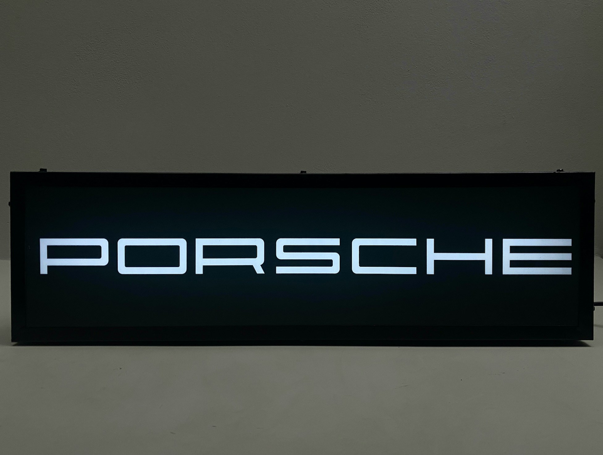 PORSCHE SCRIPT ILLUMINATED SIGN