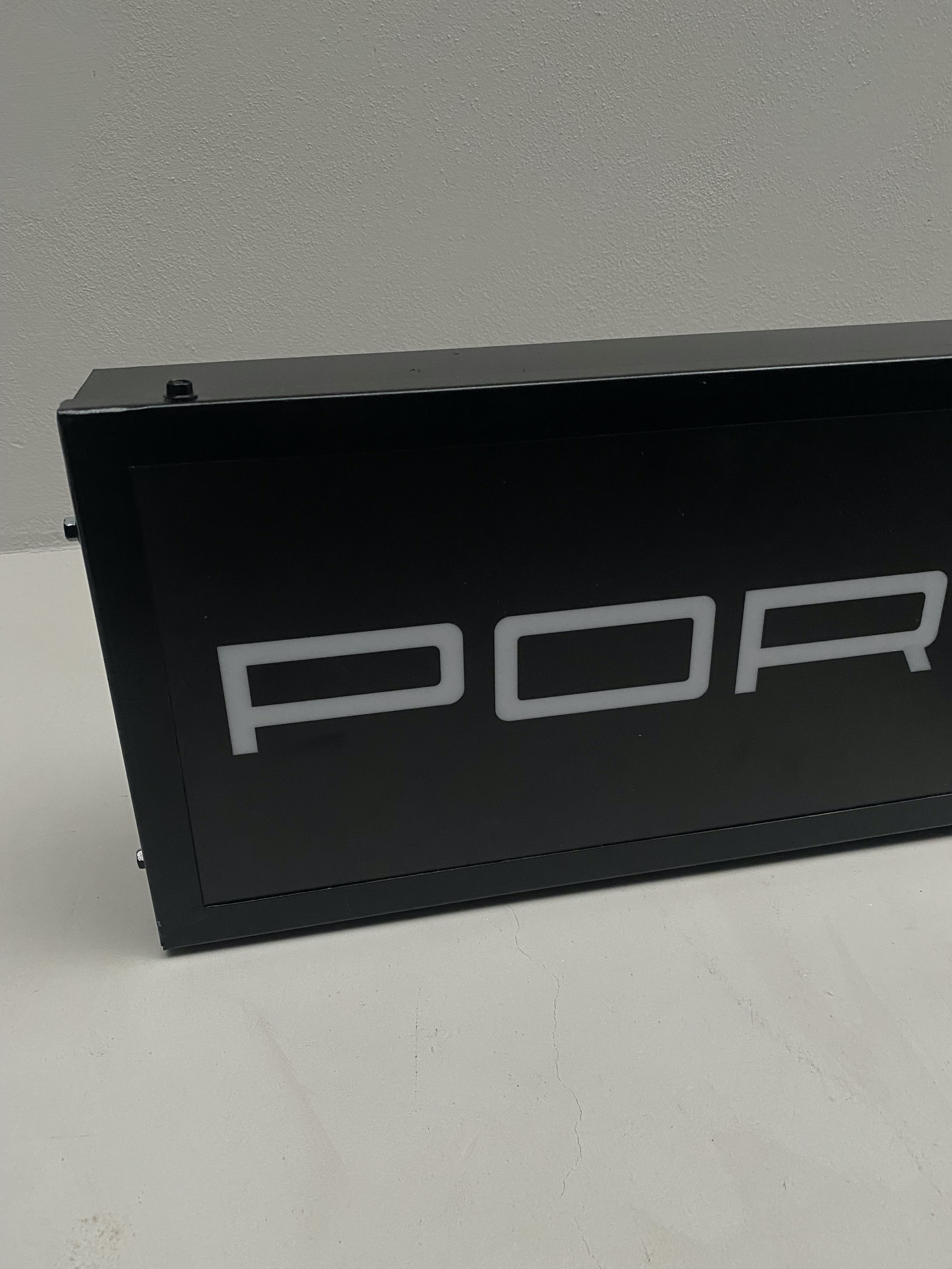 PORSCHE SCRIPT ILLUMINATED SIGN