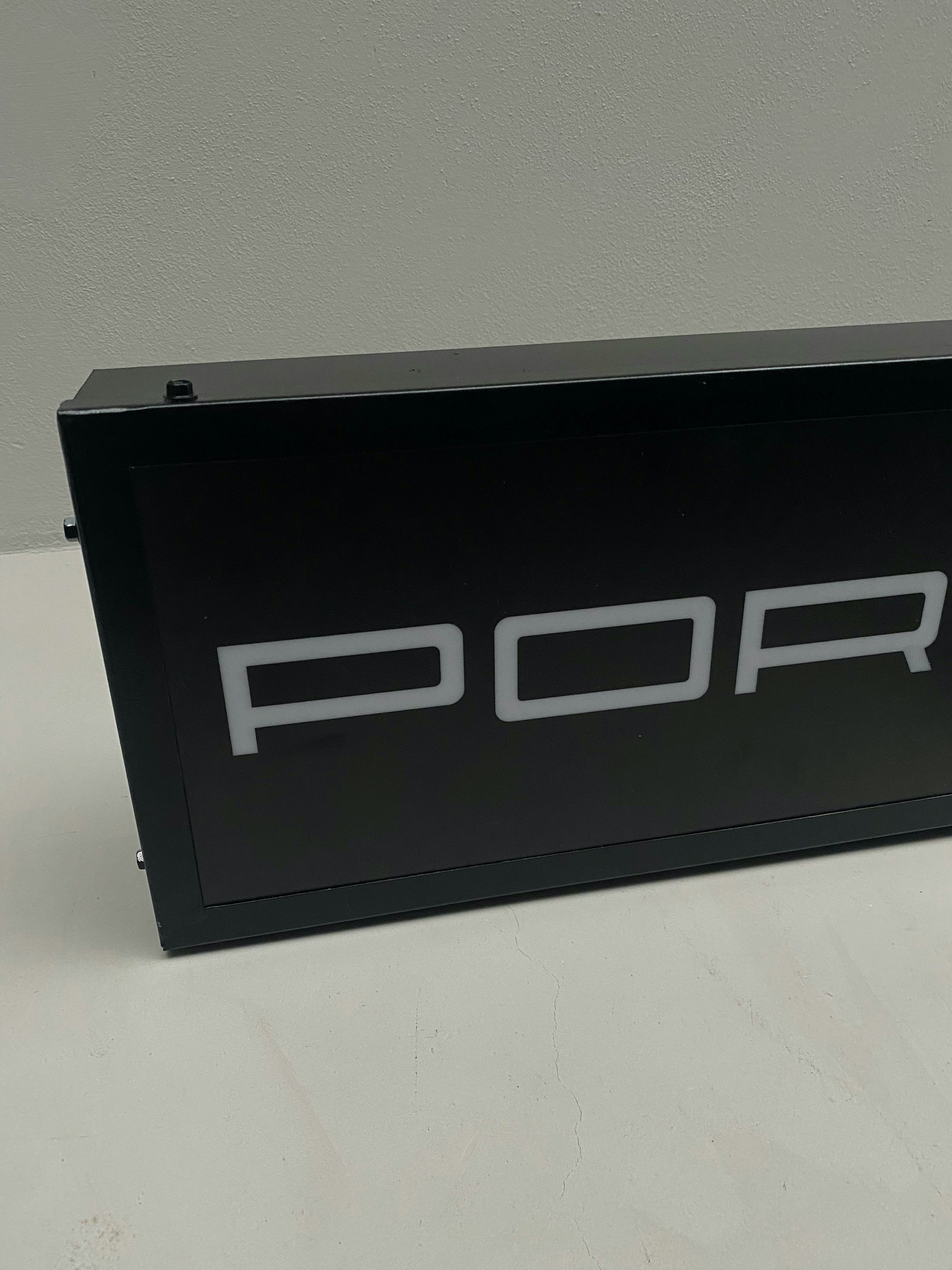 PORSCHE SCRIPT ILLUMINATED SIGN