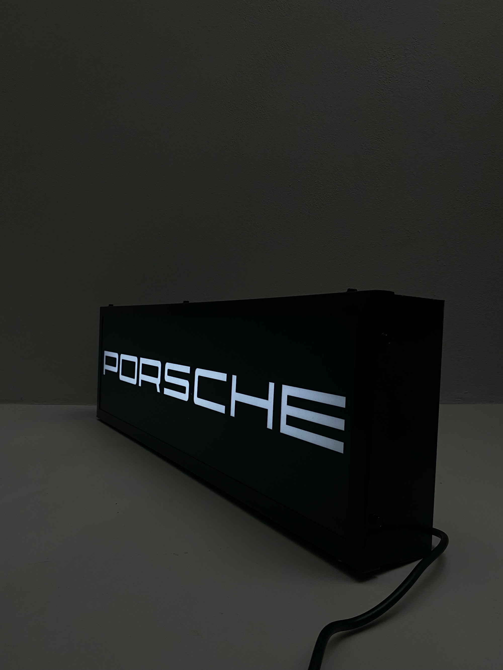 PORSCHE SCRIPT ILLUMINATED SIGN