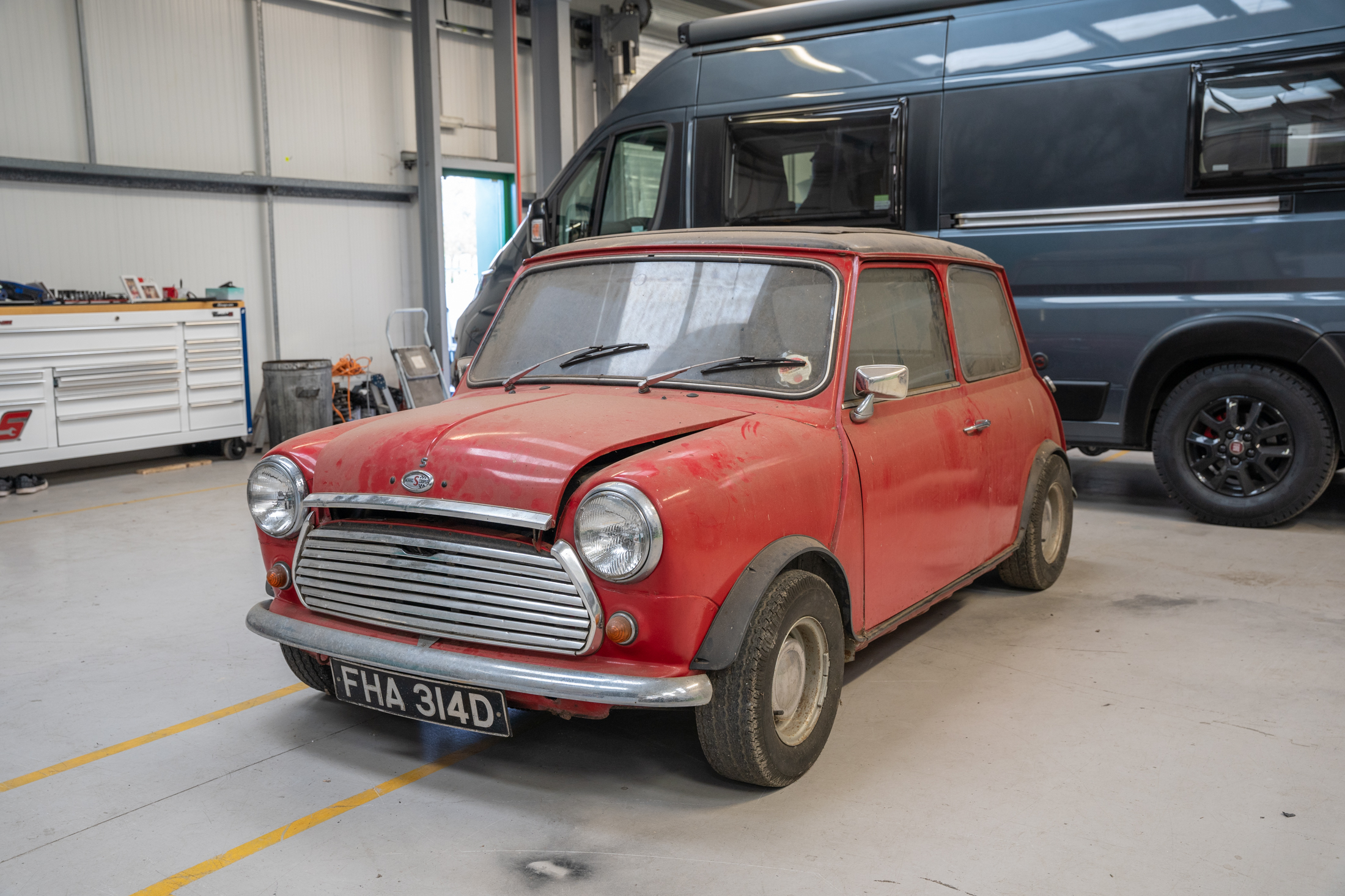 1966 MORRIS MINI COOPER S