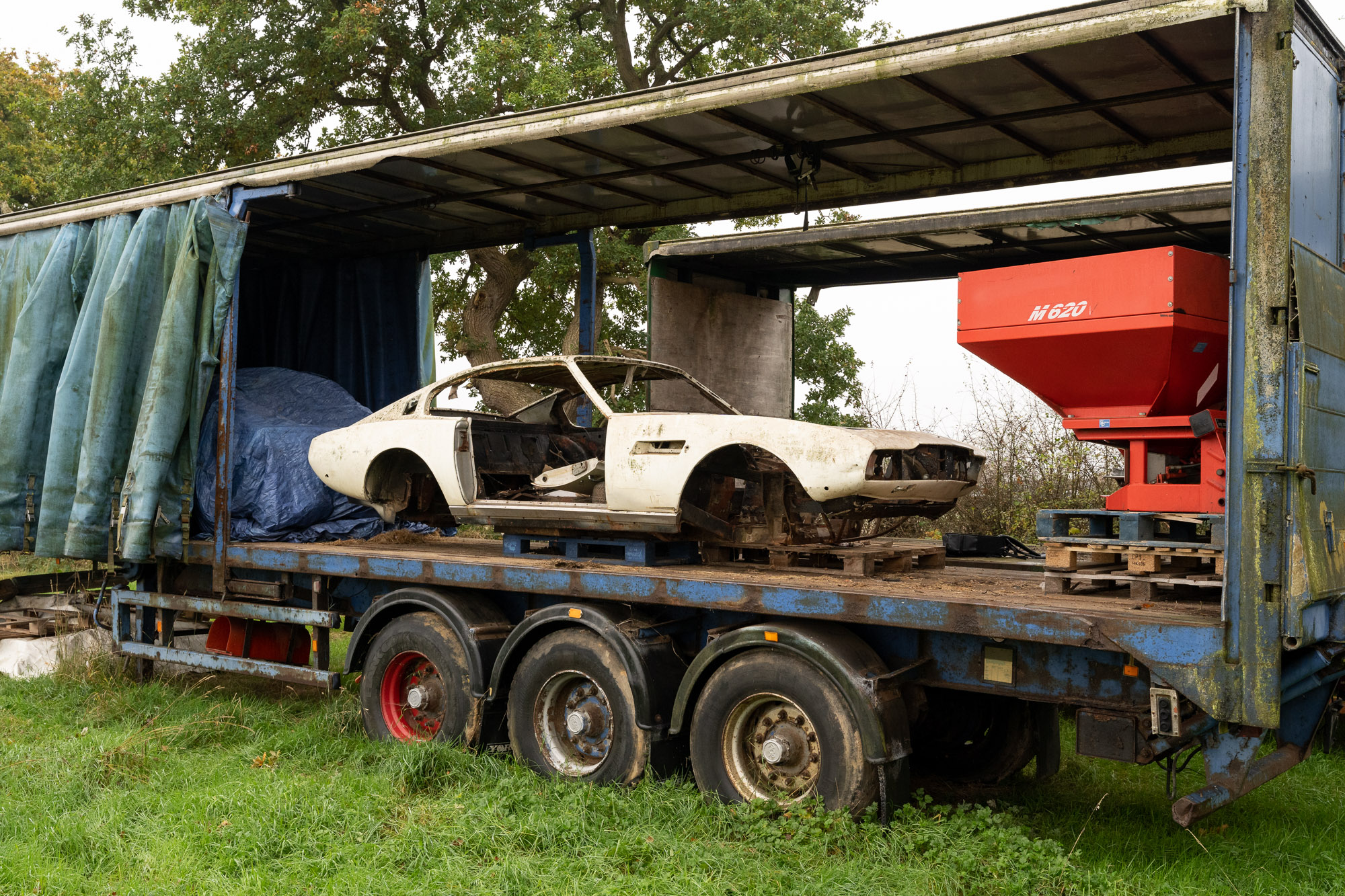 1969 ASTON MARTIN DBS SERIES 1 SHELL