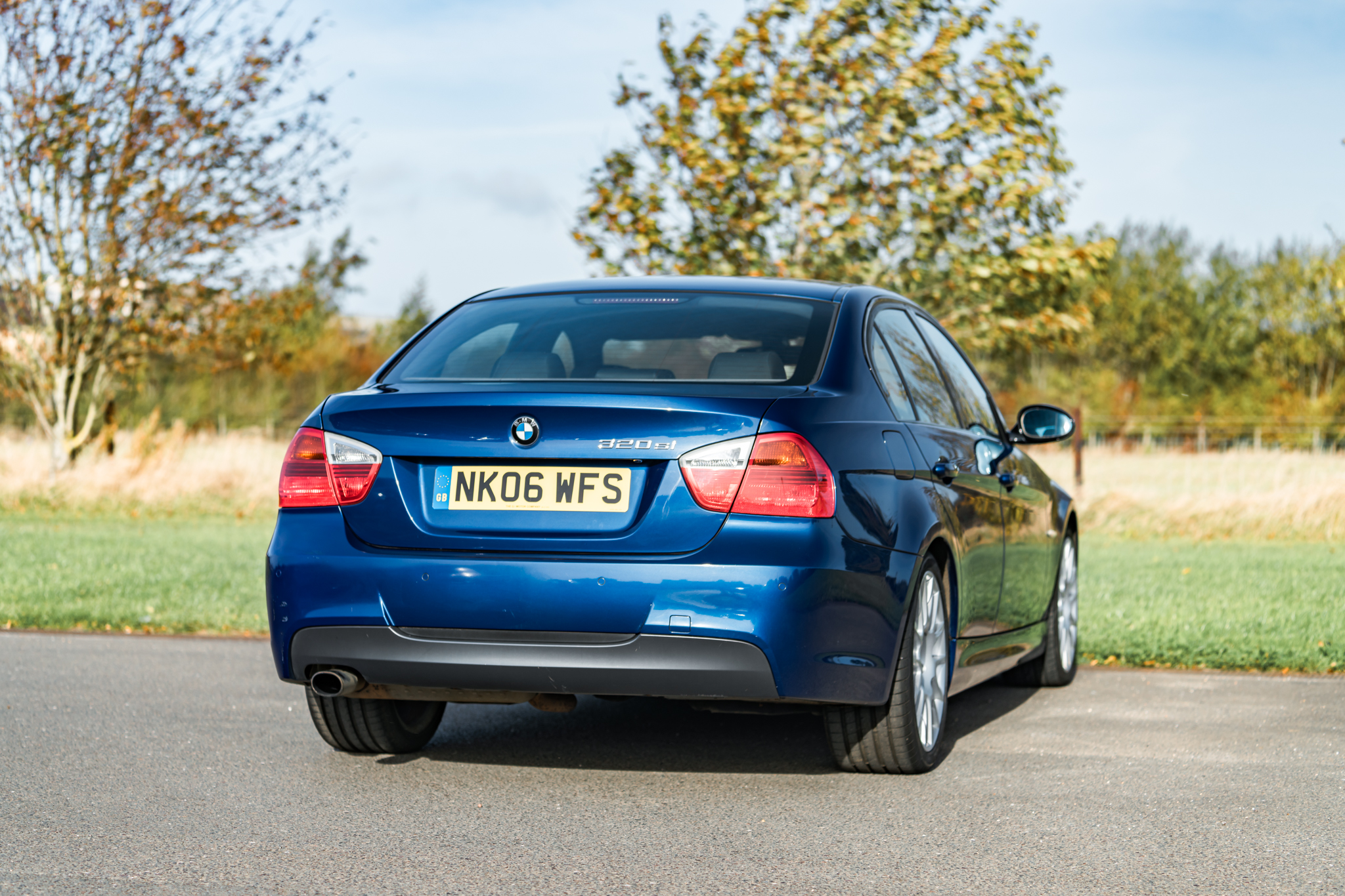2006 BMW (E90) 320SI