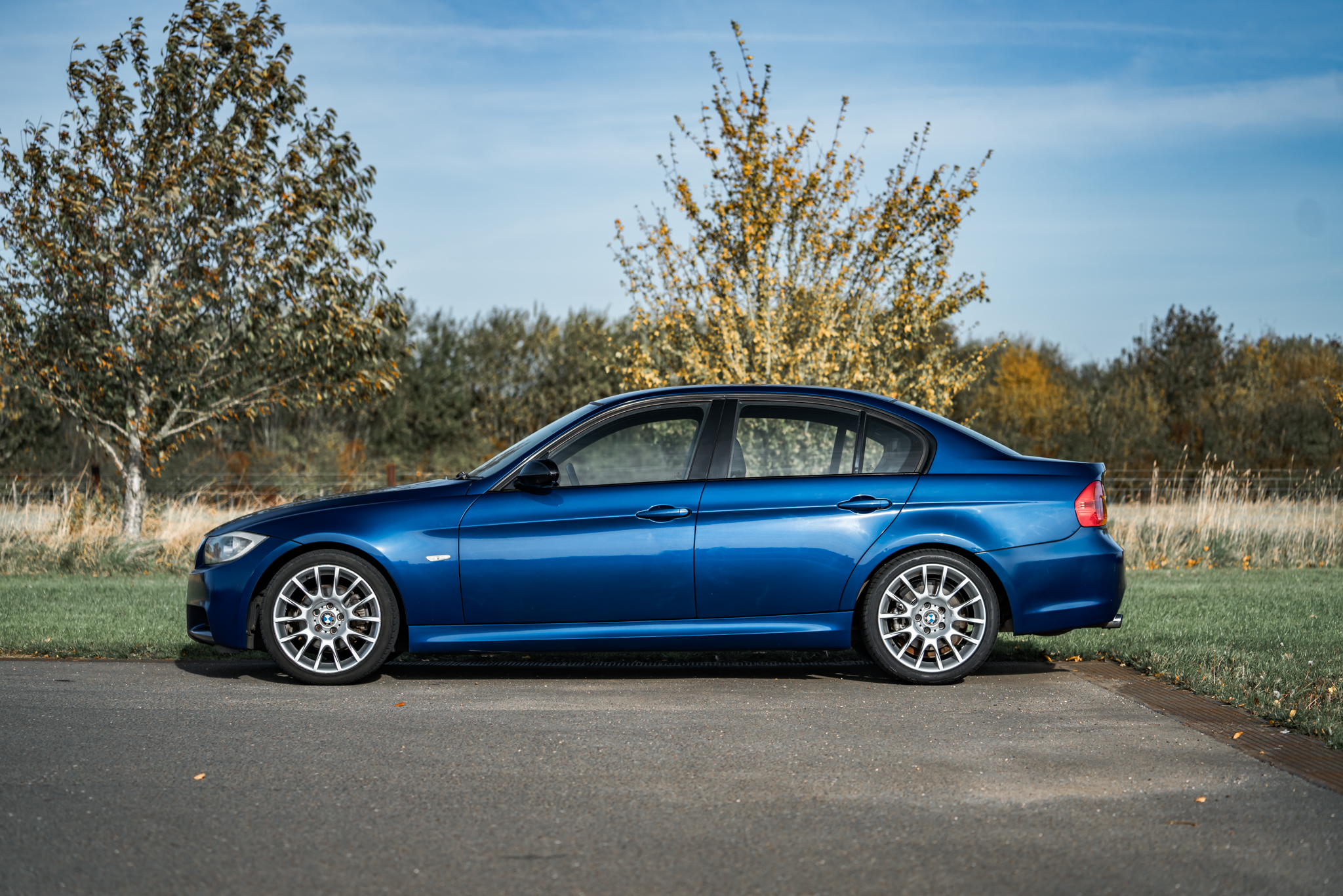 2006 BMW (E90) 320SI