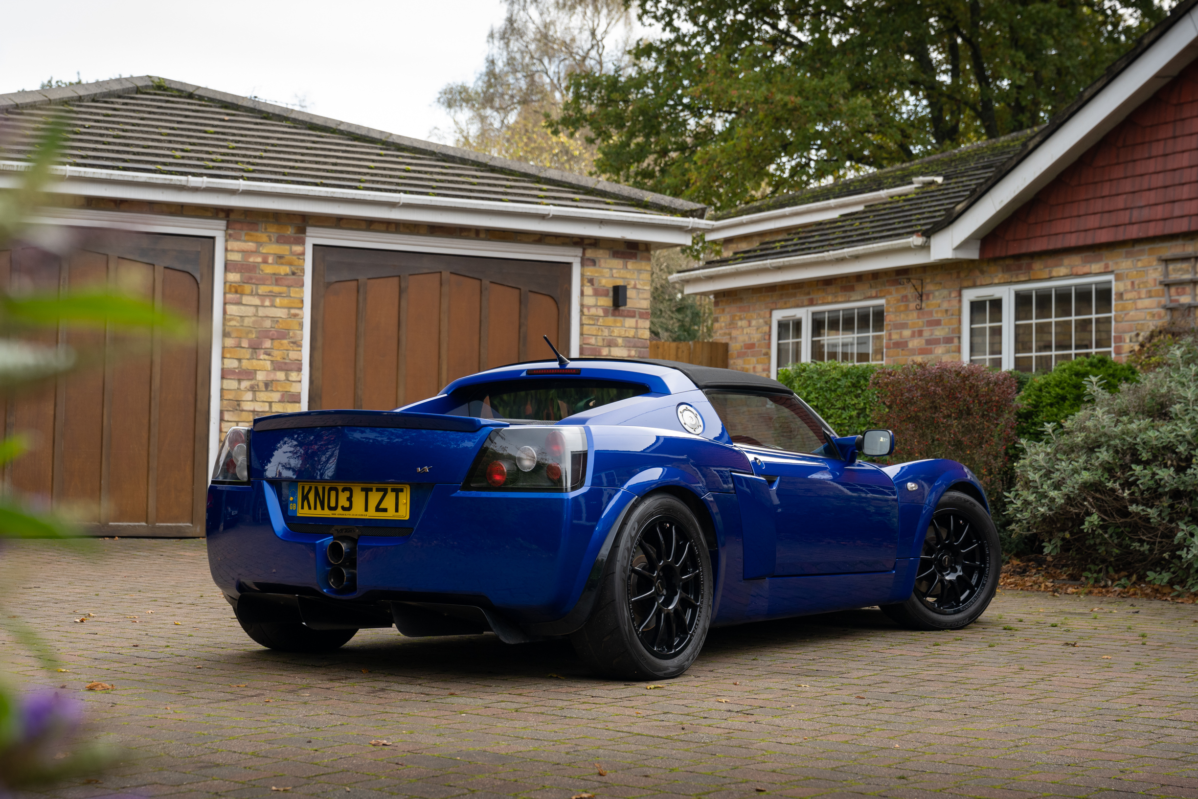 2003 VAUXHALL VX220 TURBO