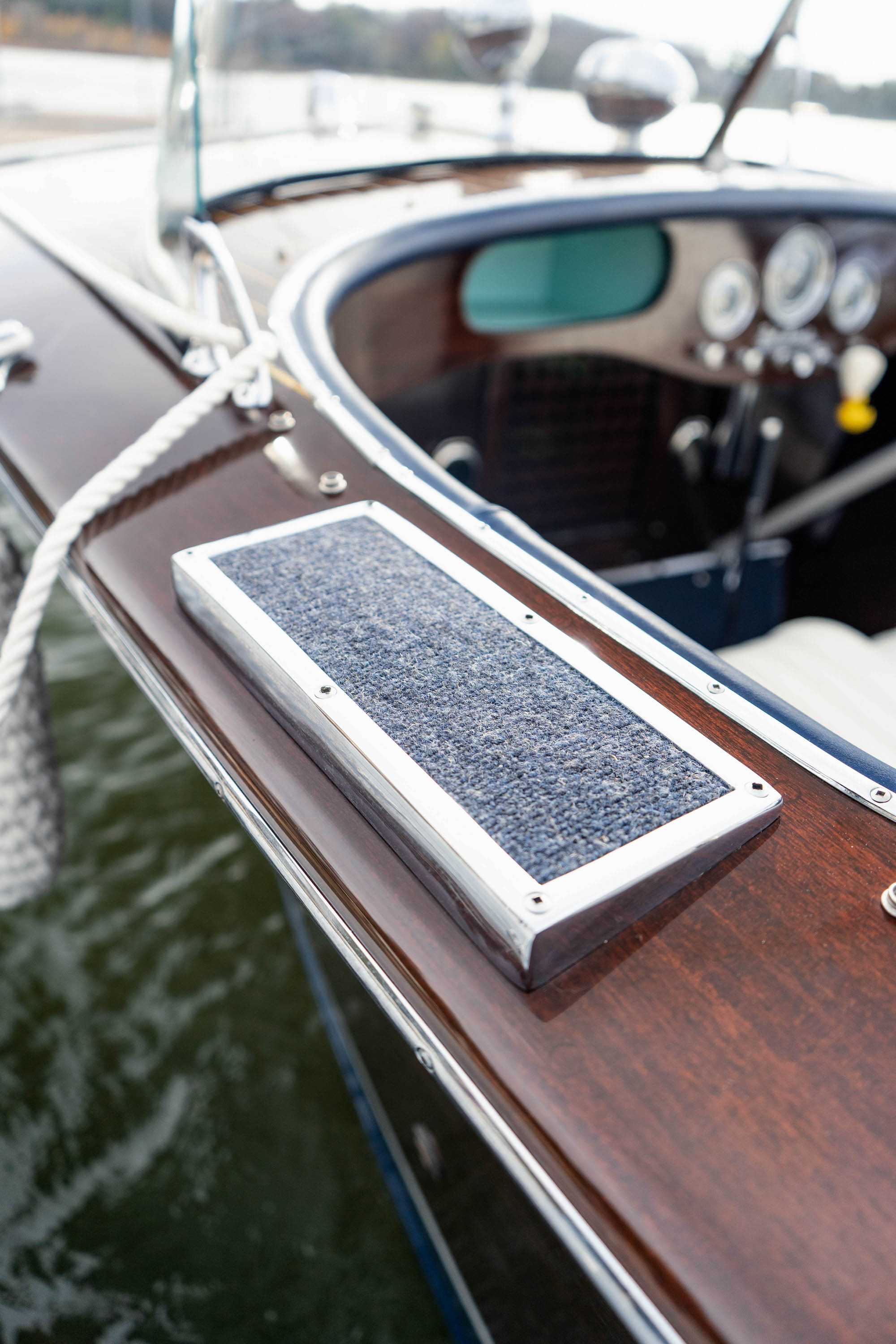 1956 DUKE 22' SPECIAL CLASSIC MOTORBOAT