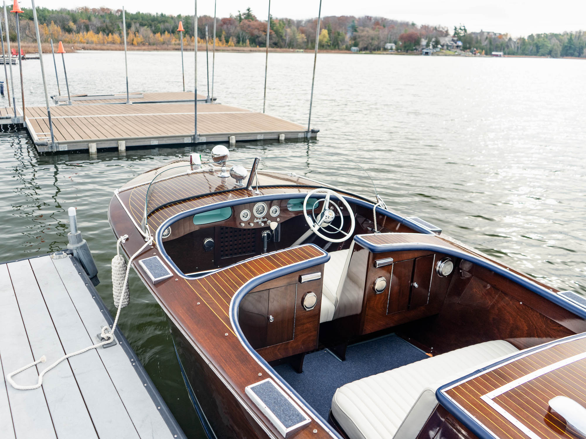 1956 DUKE 22' SPECIAL CLASSIC MOTORBOAT