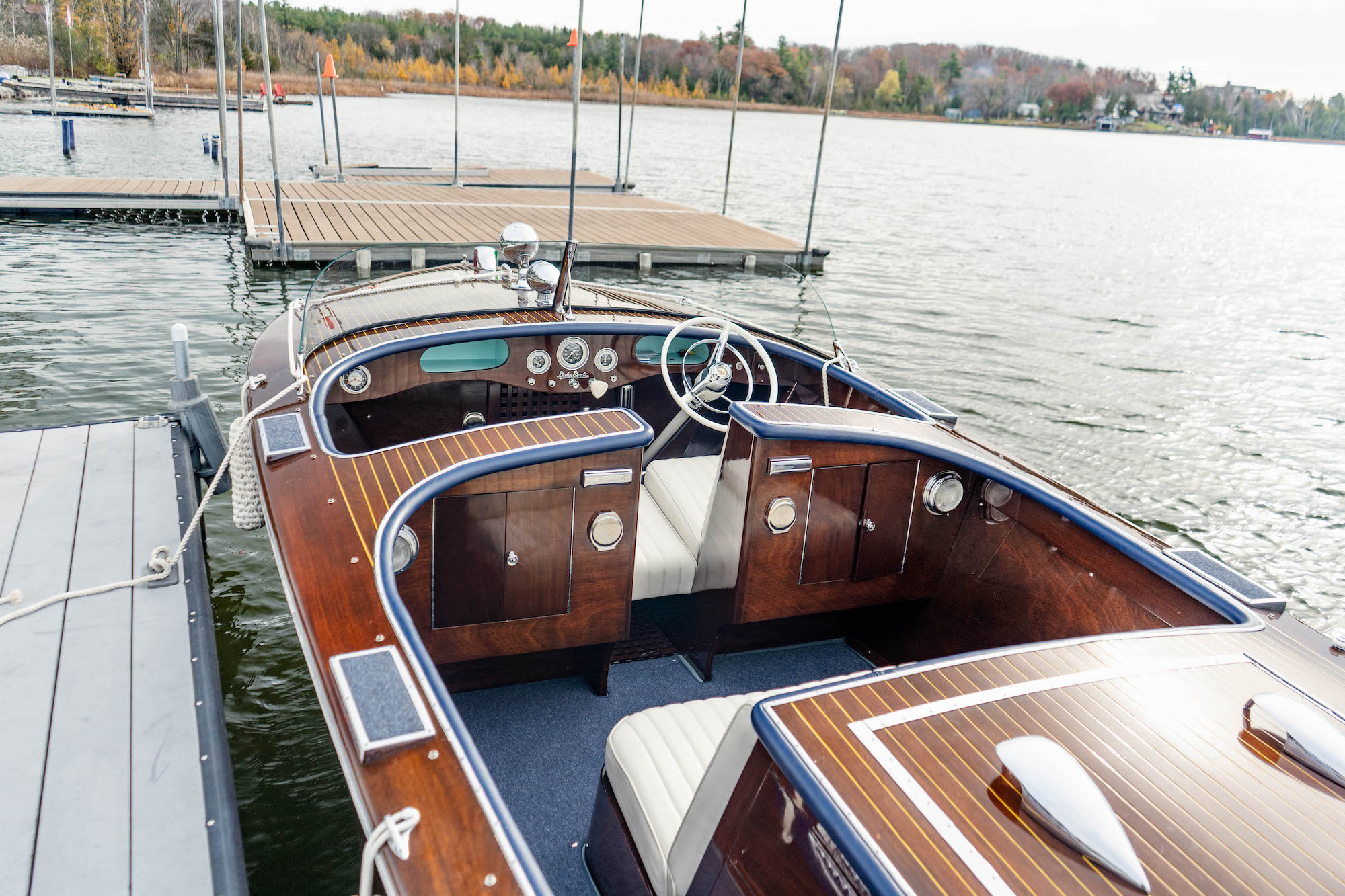 1956 DUKE 22' SPECIAL CLASSIC MOTORBOAT