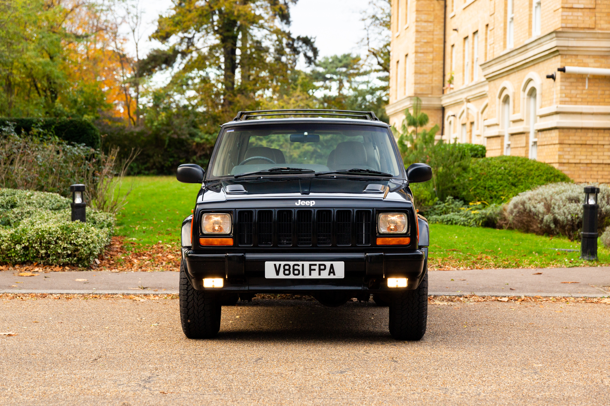 1999 JEEP CHEROKEE - ORVIS EDITION for sale by auction in Teddington ...