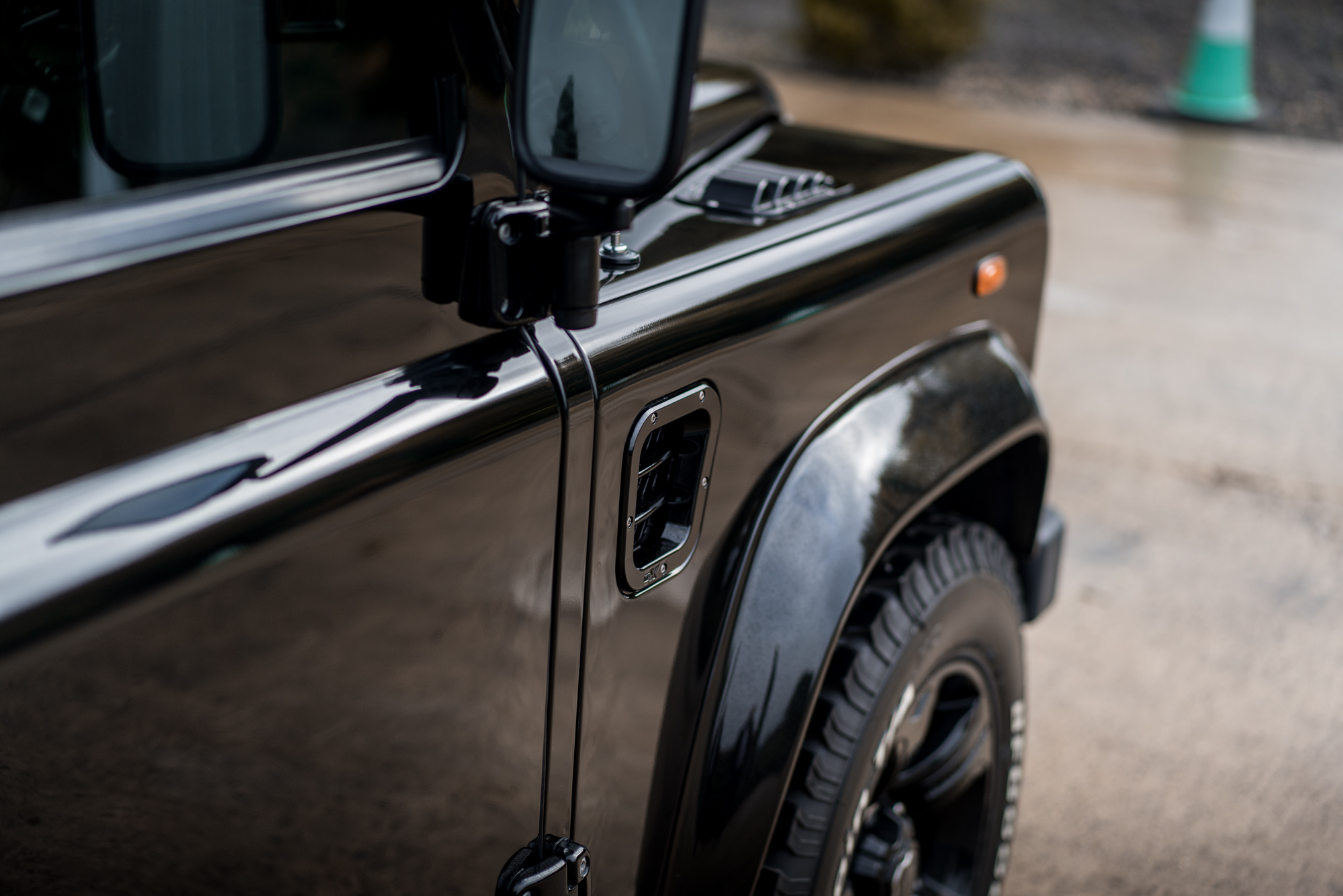 2015 LAND ROVER DEFENDER 110 SINGLE CAB PICK UP 'HIGH CAPACITY' - 129 MILES