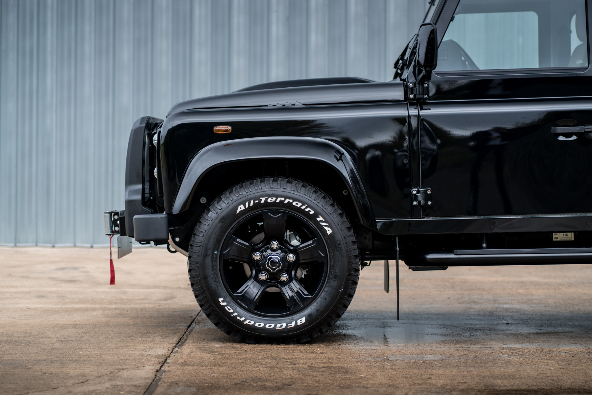 2015 LAND ROVER DEFENDER 110 SINGLE CAB PICK UP 'HIGH CAPACITY' - 129 MILES