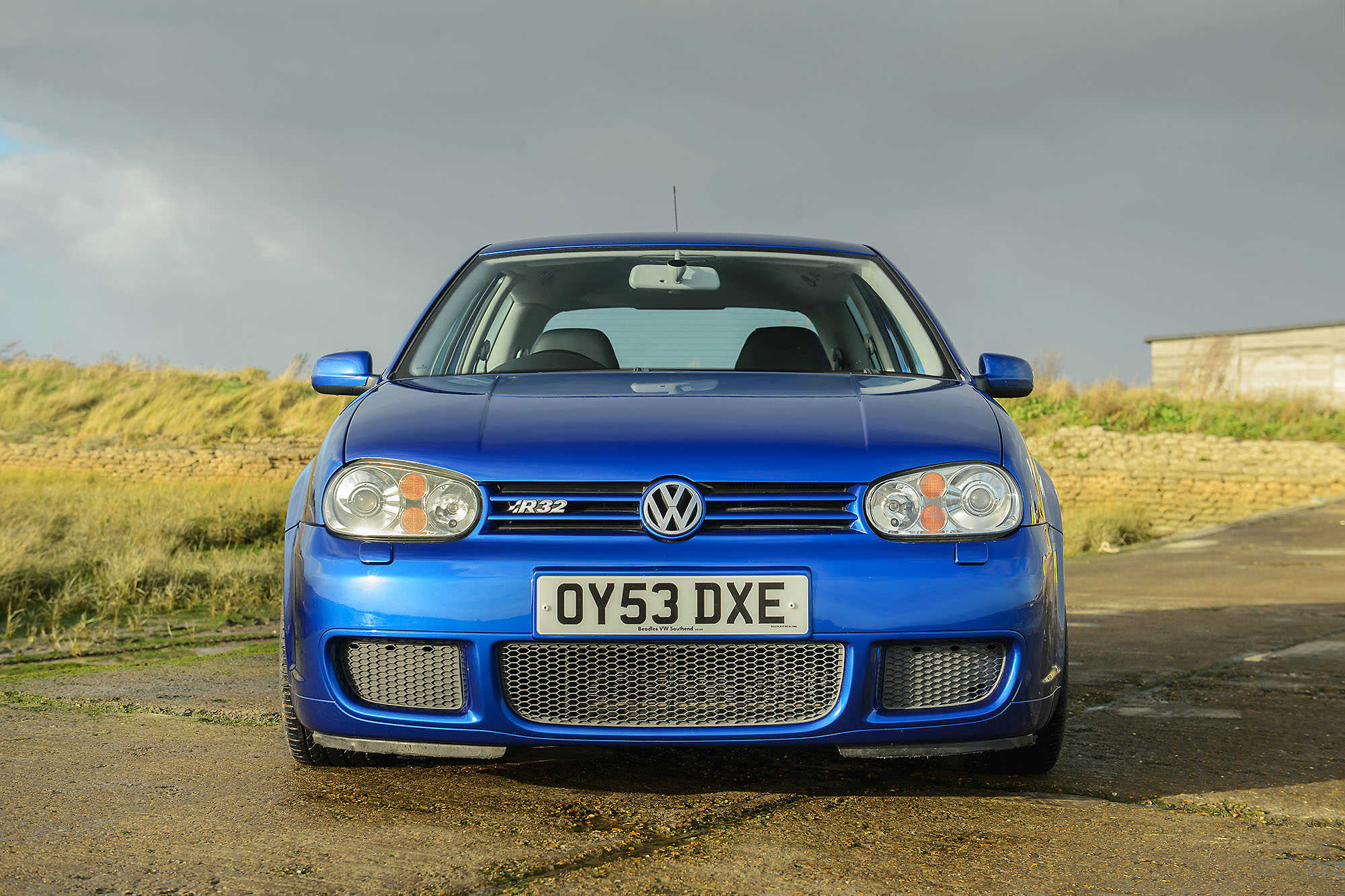 2003 VOLKSWAGEN GOLF (MK4) R32