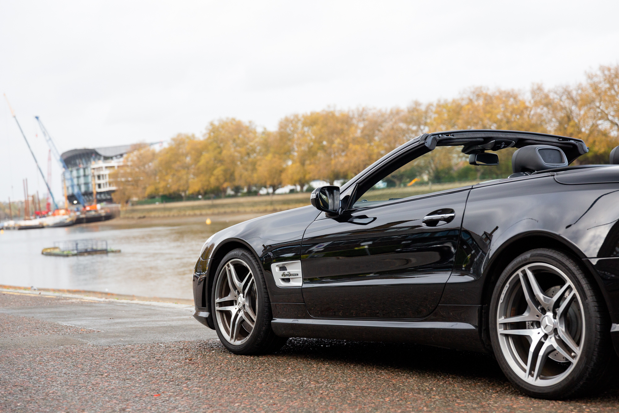2009 MERCEDES-BENZ (R230) SL63 AMG PERFORMANCE PACK