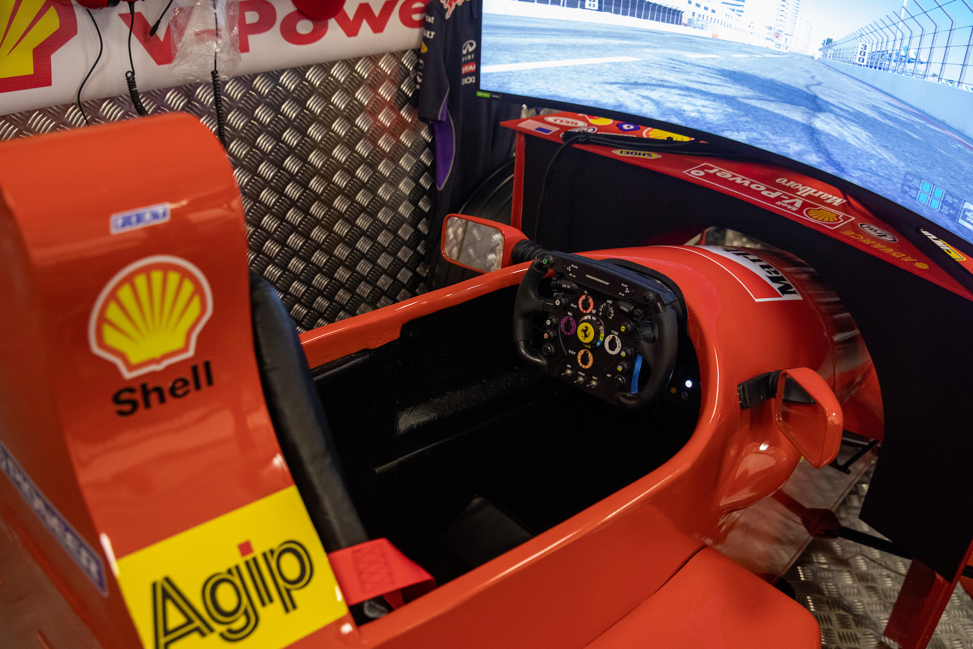 F1 STATIC RACING SIMULATOR - FERRARI LIVERY