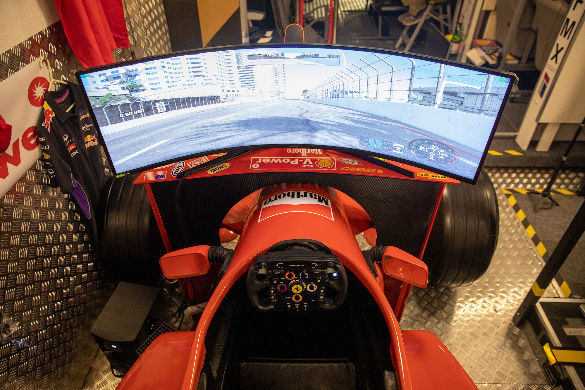 F1 STATIC RACING SIMULATOR - FERRARI LIVERY