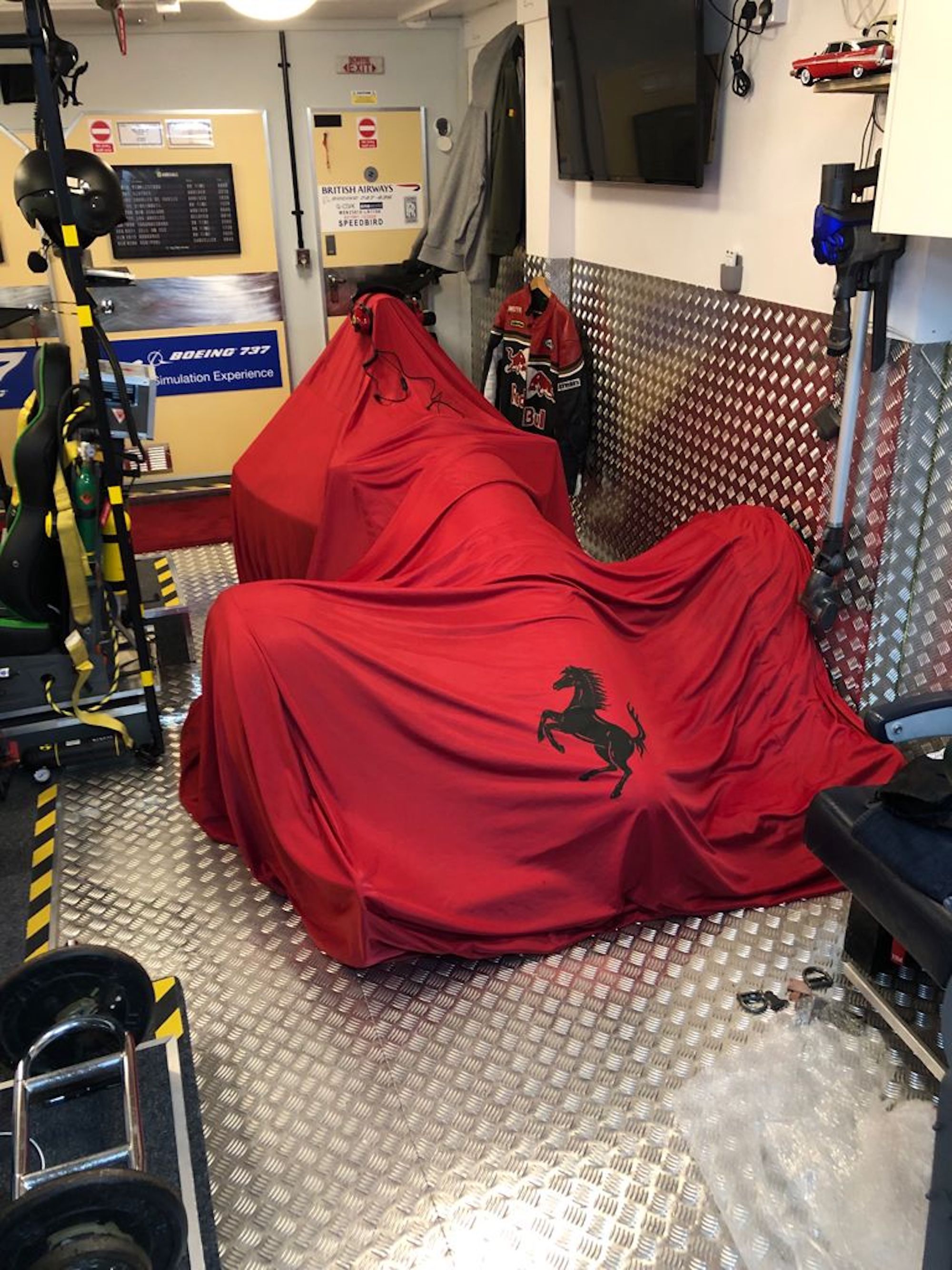 F1 STATIC RACING SIMULATOR - FERRARI LIVERY