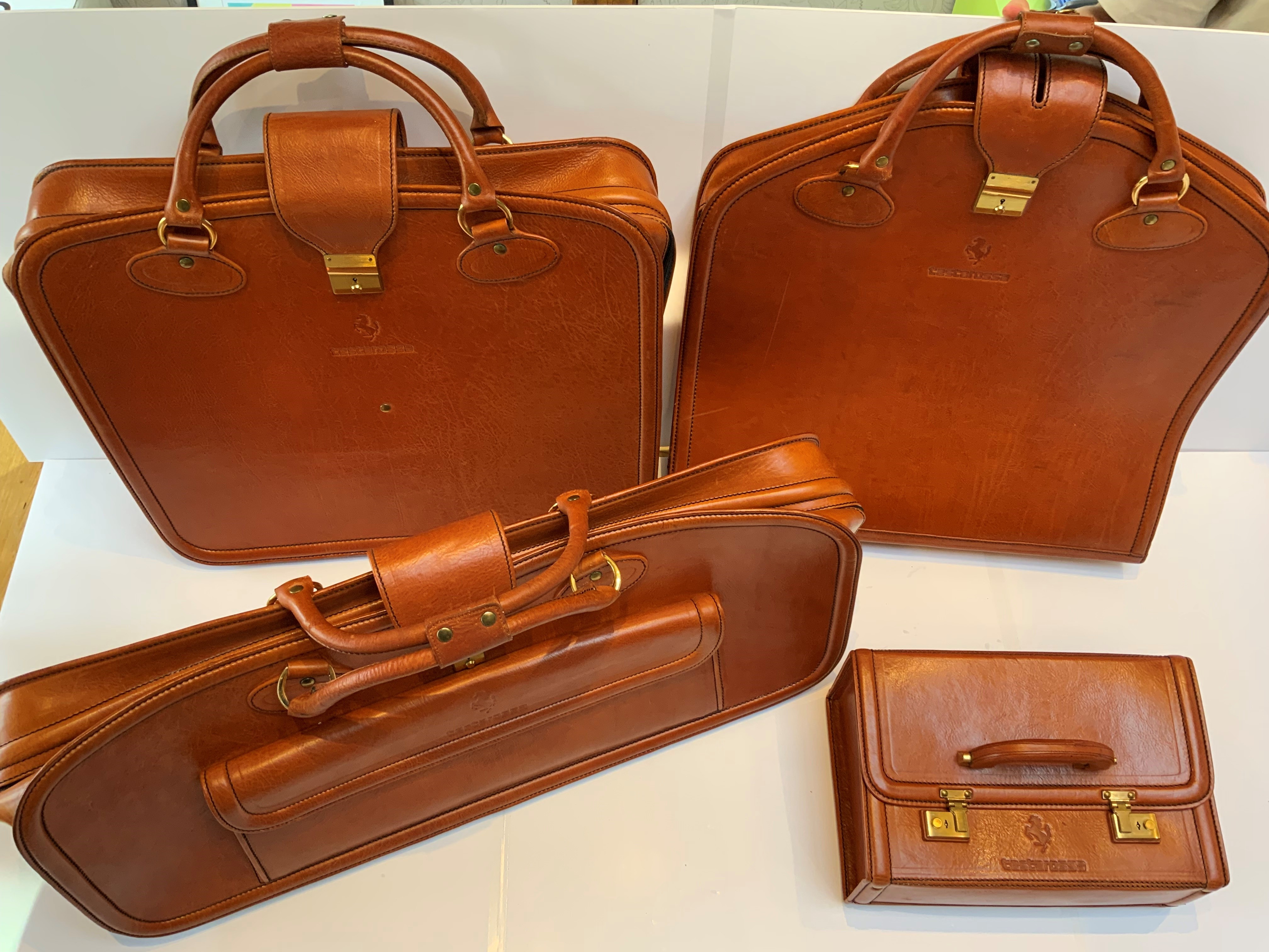 SCHEDONI LUGGAGE FOR FERRARI TESTAROSSA