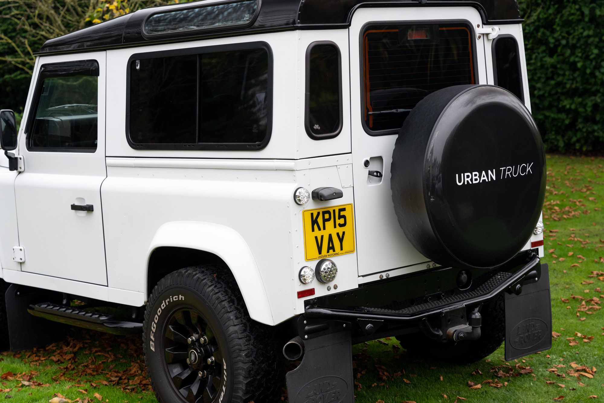 2015 LAND ROVER DEFENDER 90 XS - 34,404 MILES