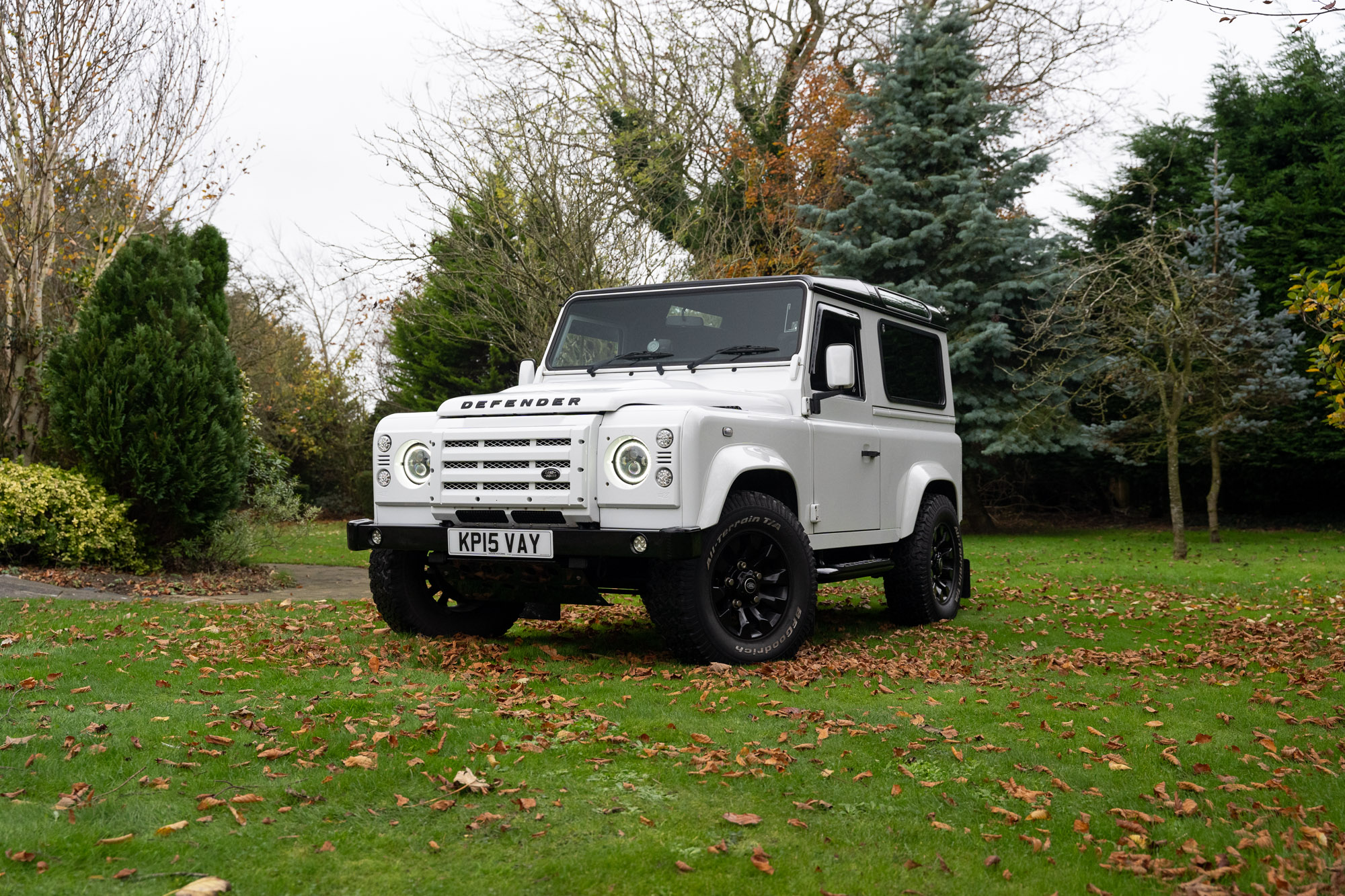2015 LAND ROVER DEFENDER 90 XS - 34,404 MILES
