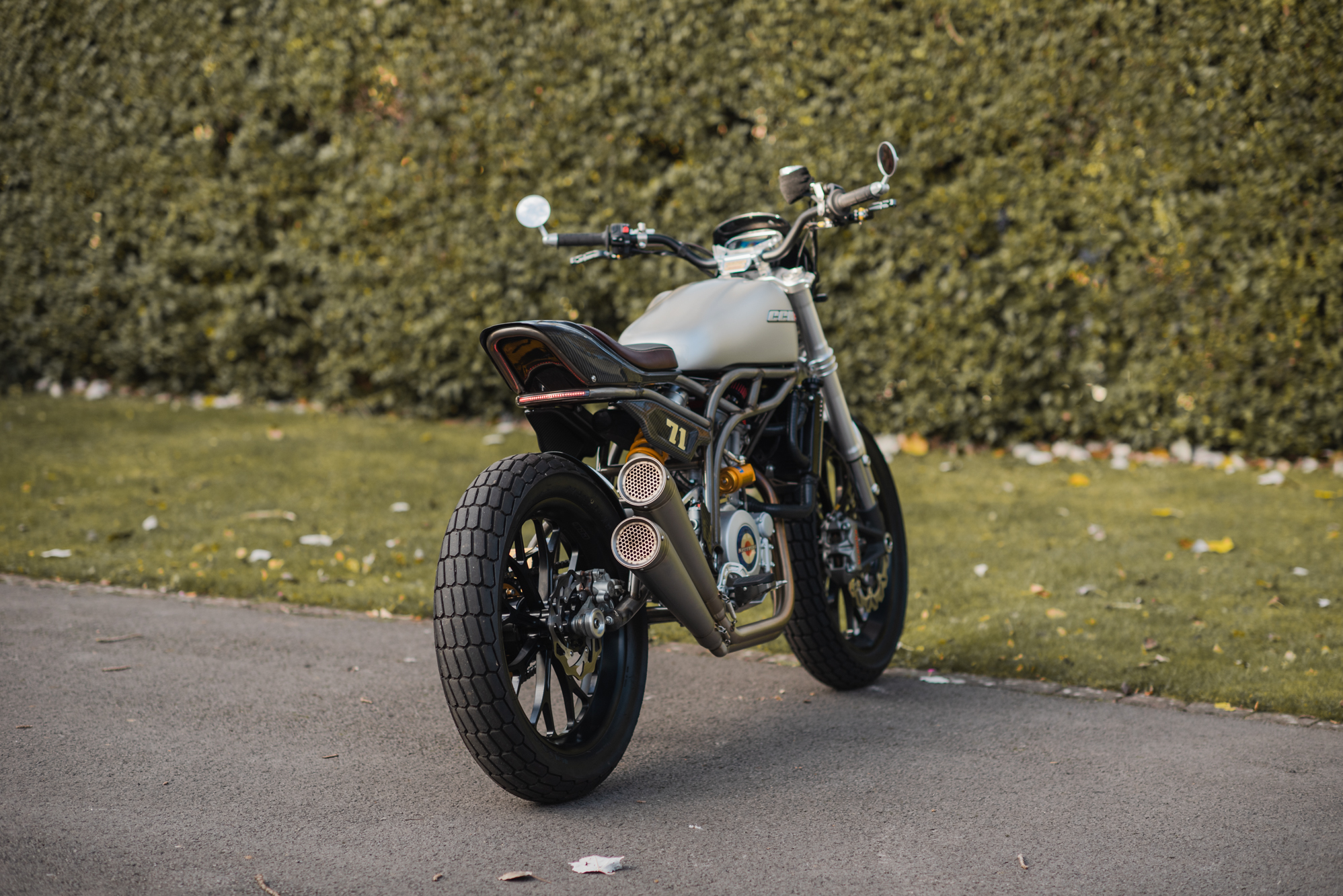 2019 CCM SPITFIRE FLAT TRACKER #44