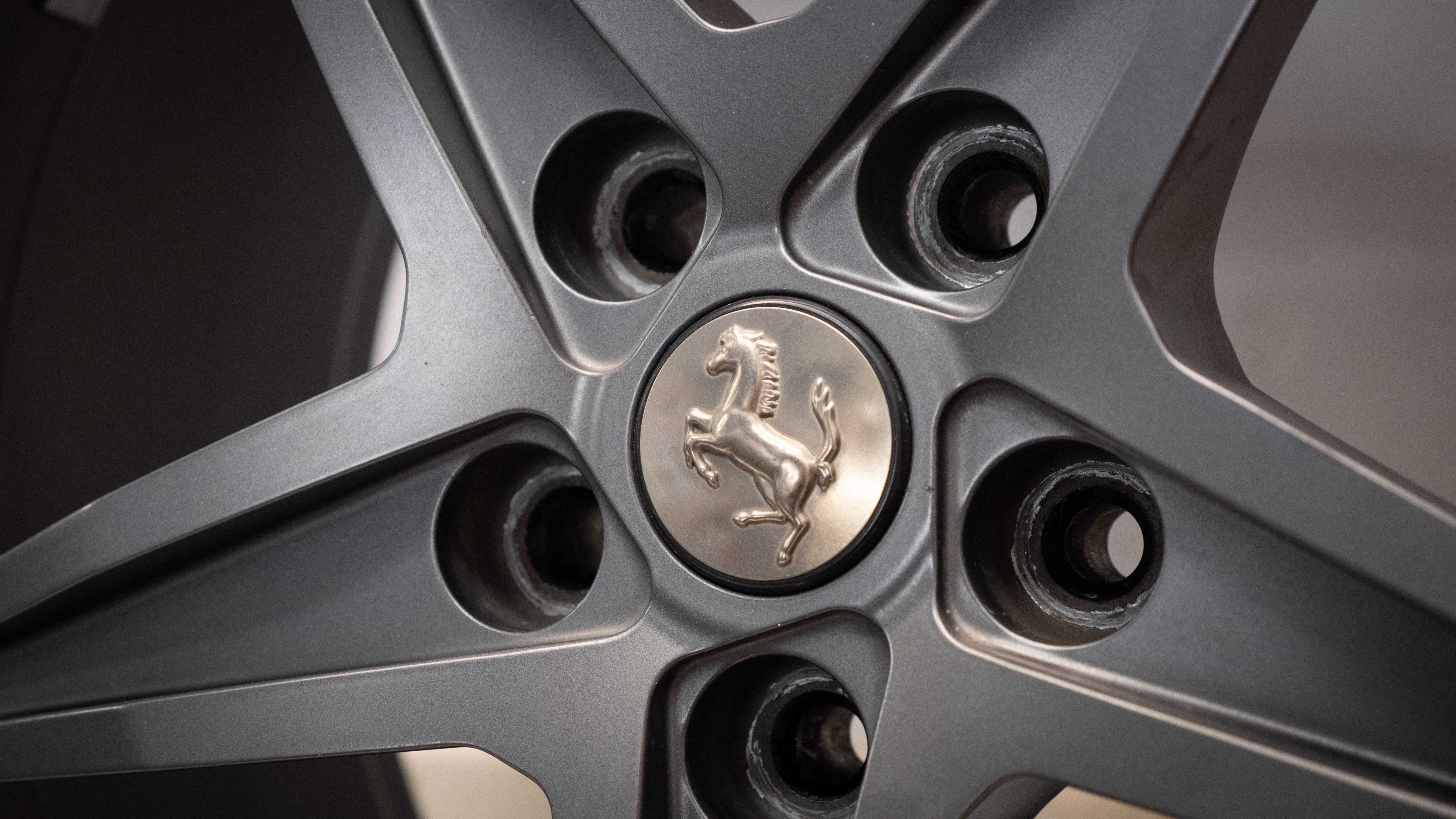 SET OF FERRARI 599 HGTE WHEELS AND TYRES