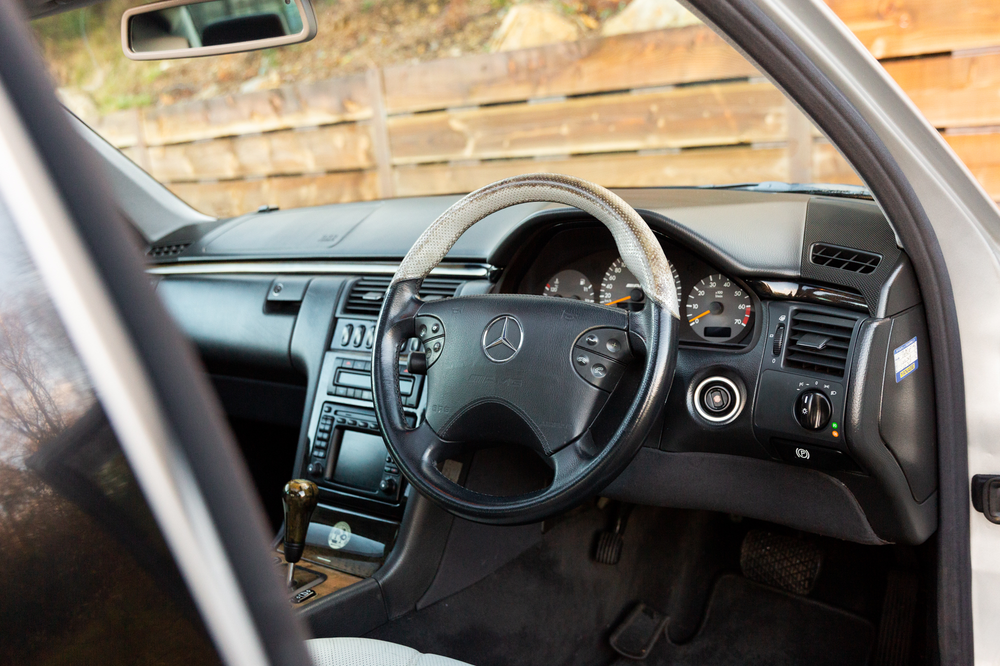 2002 MERCEDES-BENZ (W210) E55 AMG