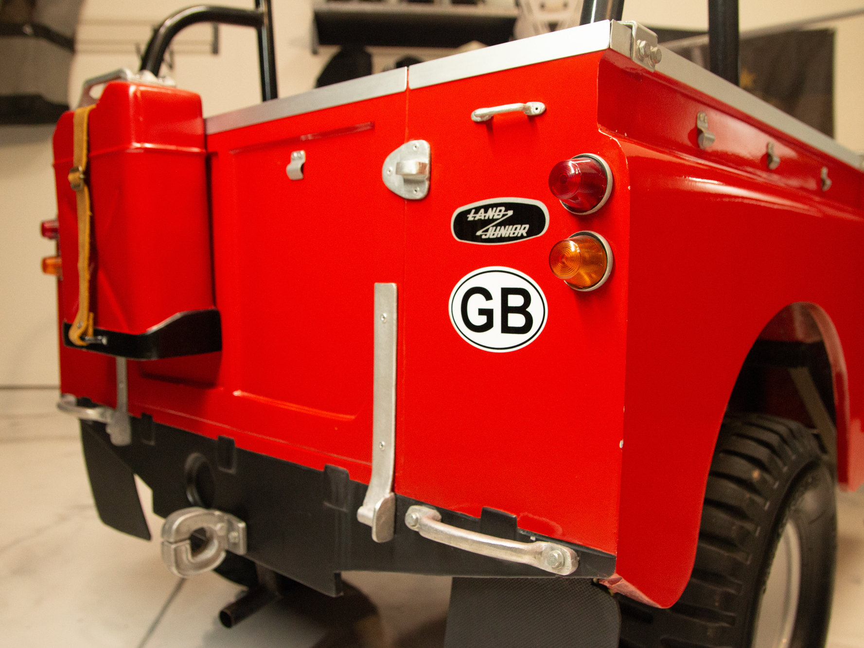 LAND ROVER JUNIOR SERIES IIA CHILDREN'S CAR