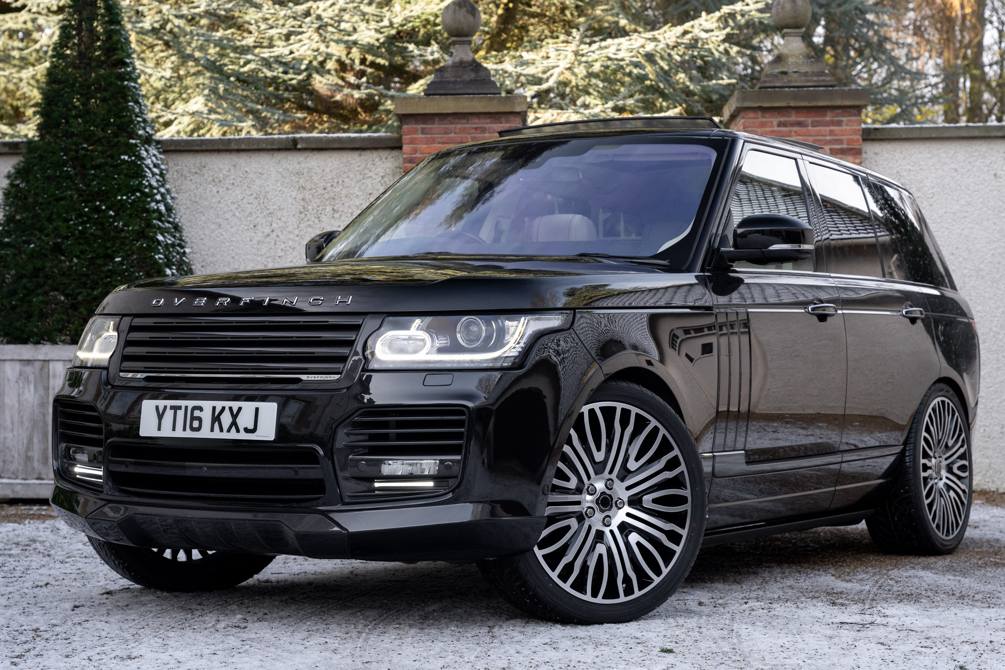 2016 RANGE ROVER AUTOBIOGRAPHY 5.0 V8 - 'OVERFINCH'