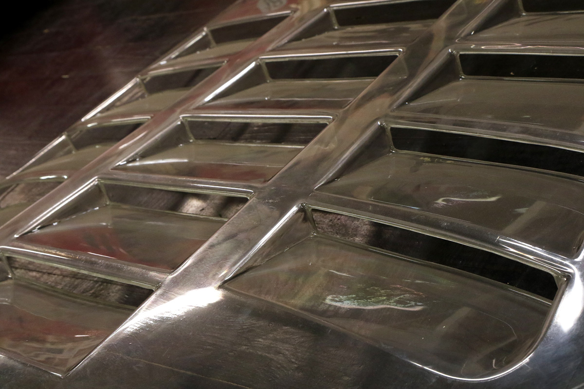 FERRARI F40 POLYCARBONATE ENGINE COVER