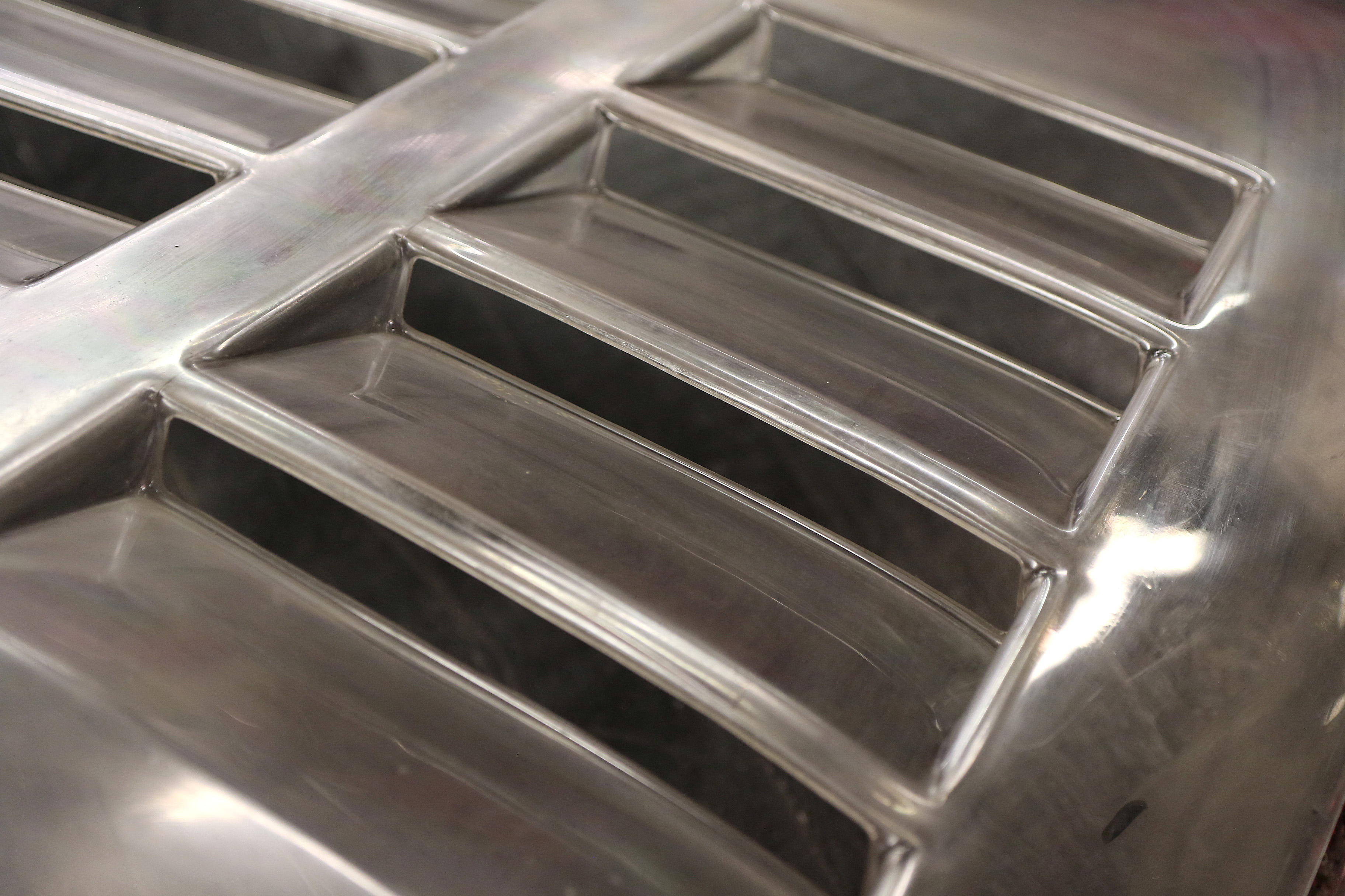 FERRARI F40 POLYCARBONATE ENGINE COVER