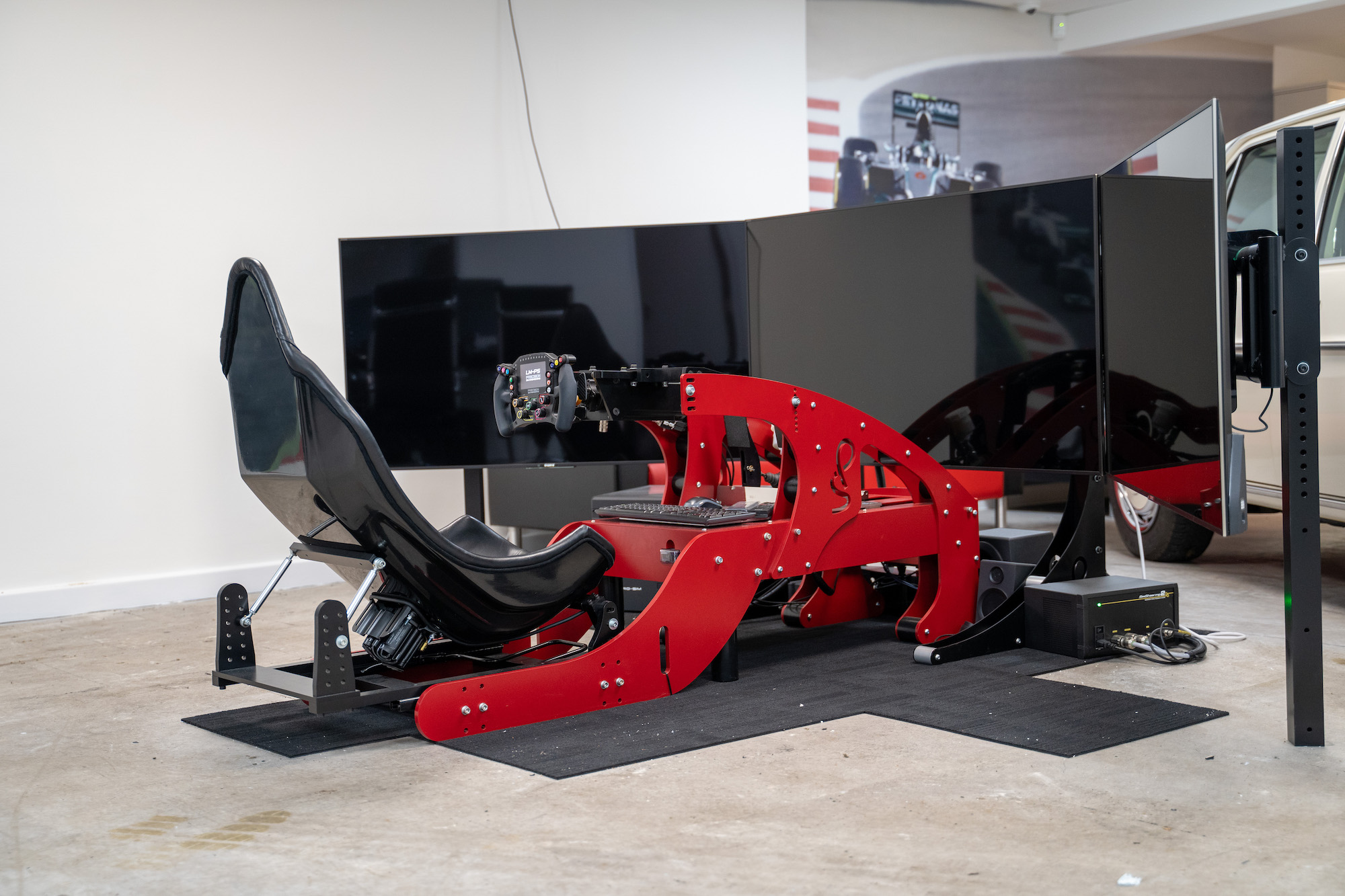 PRO-SIM FORMULA EVOLUTION - RACING SIMULATOR