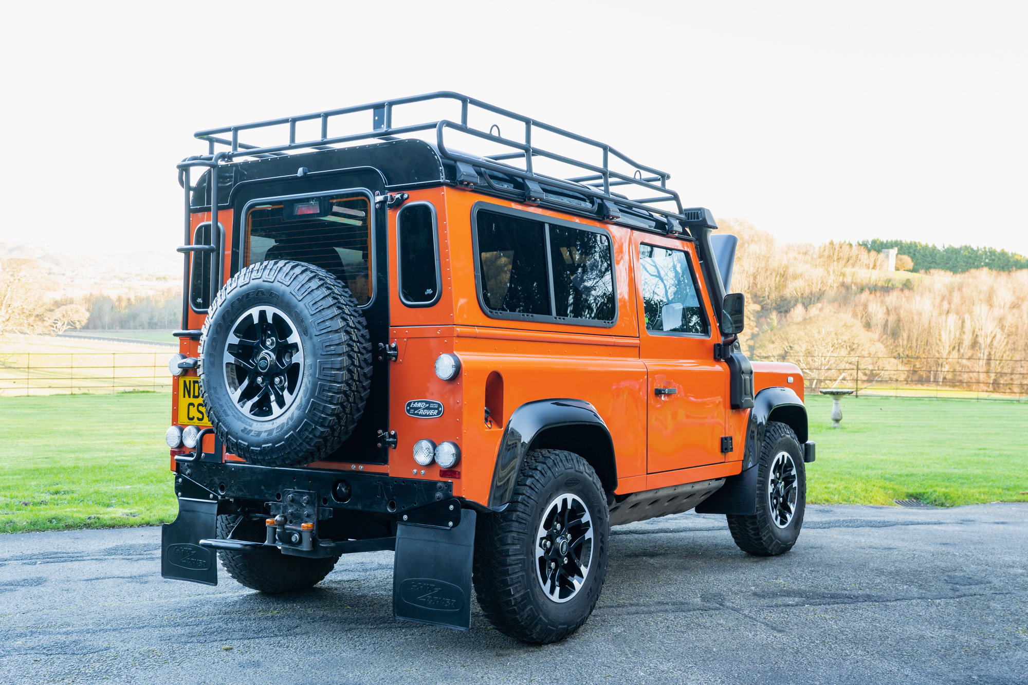 2016 LAND ROVER DEFENDER 90 ADVENTURE