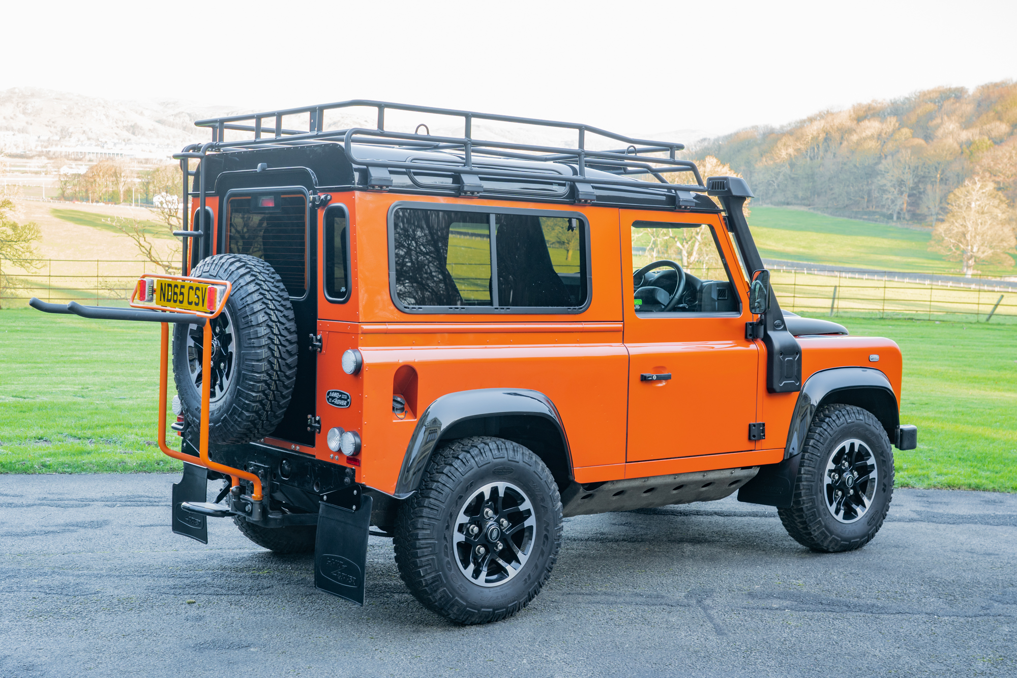 2016 LAND ROVER DEFENDER 90 ADVENTURE