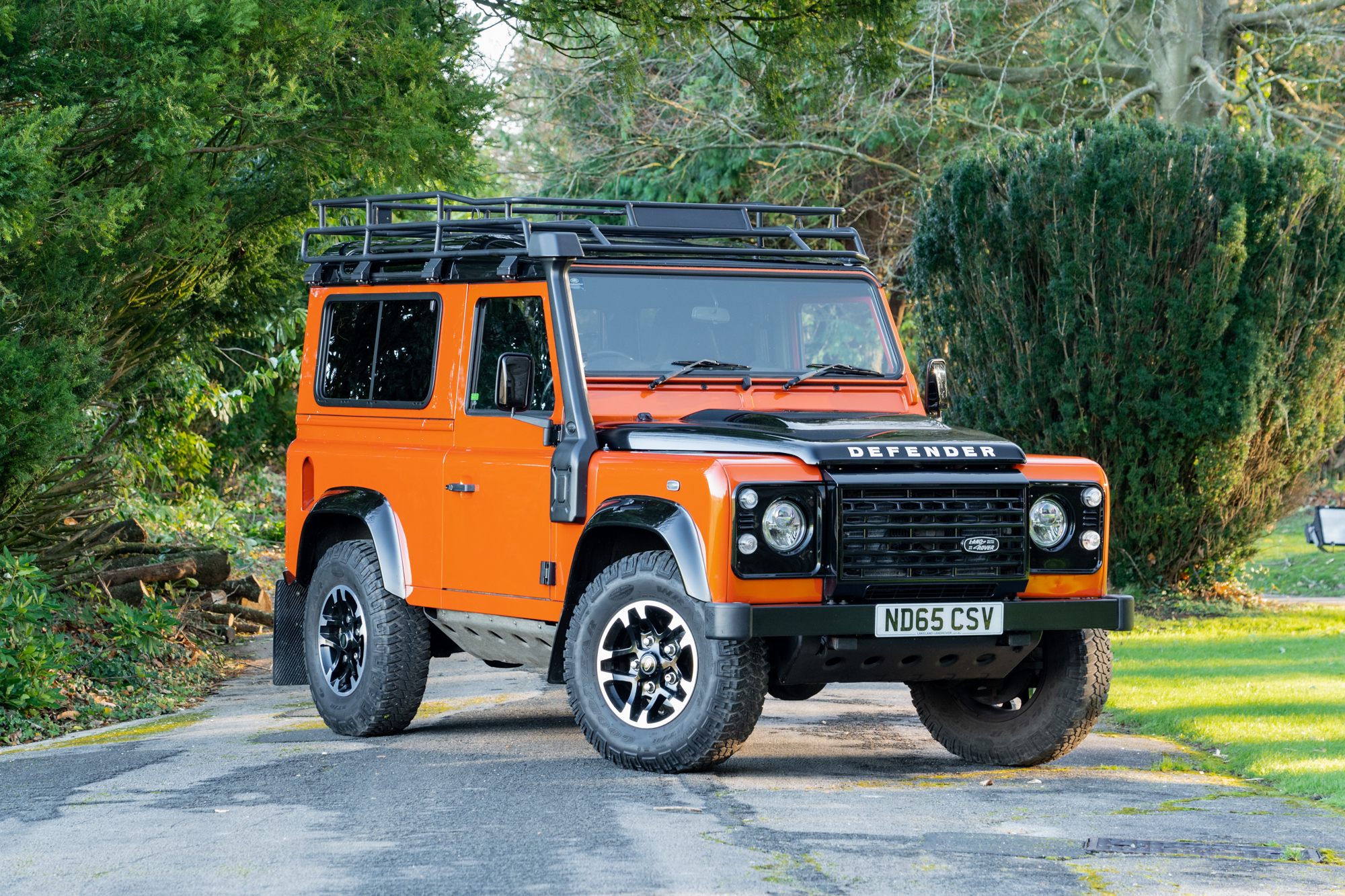 2016 LAND ROVER DEFENDER 90 ADVENTURE
