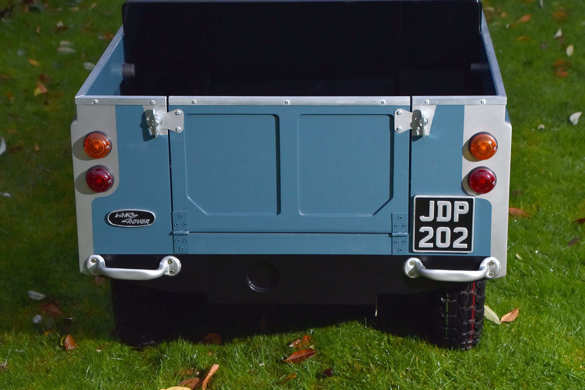 TOYLANDER 2 CHILDREN'S CAR