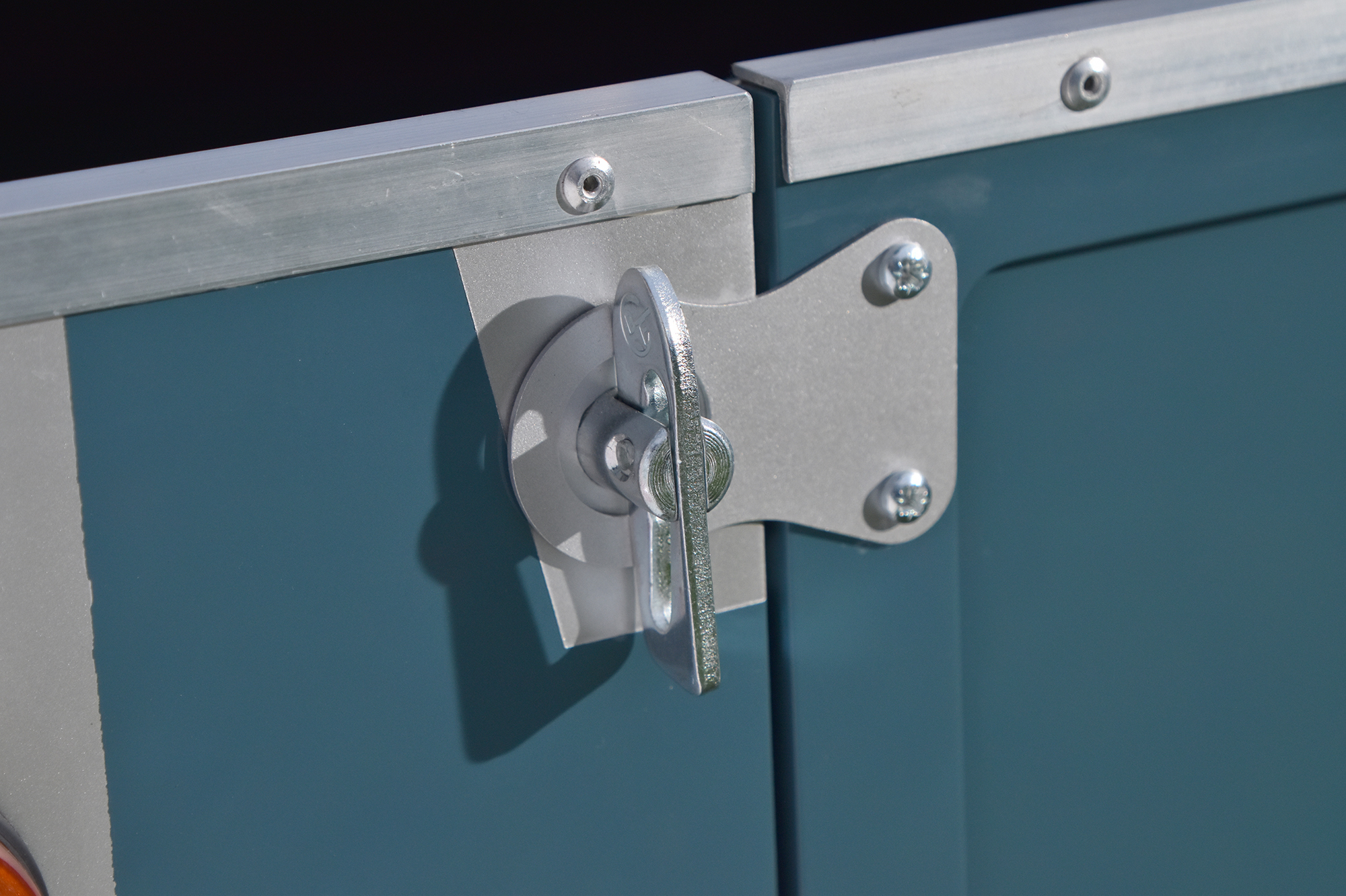 TOYLANDER 2 CHILDREN'S CAR