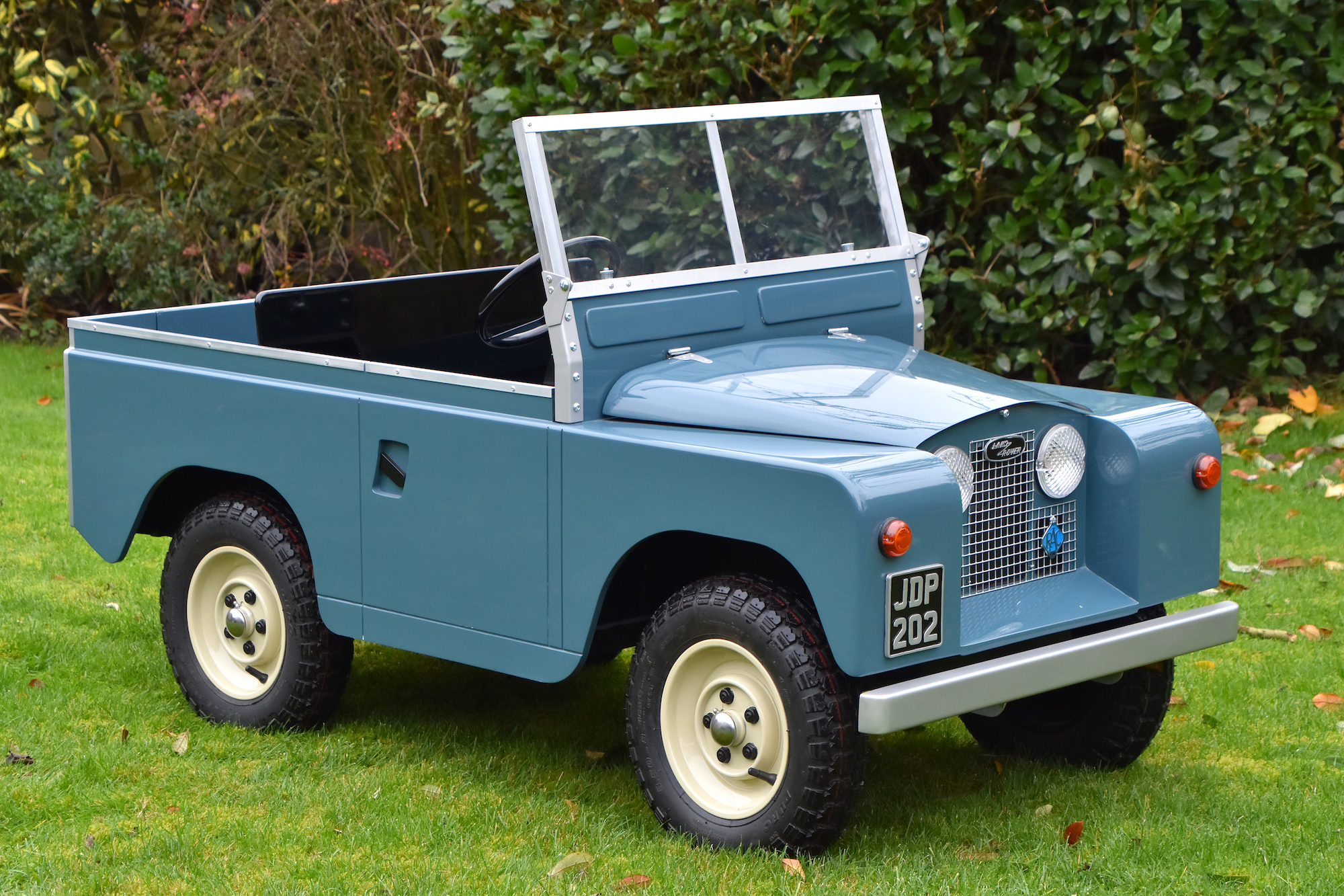 TOYLANDER 2 CHILDREN'S CAR