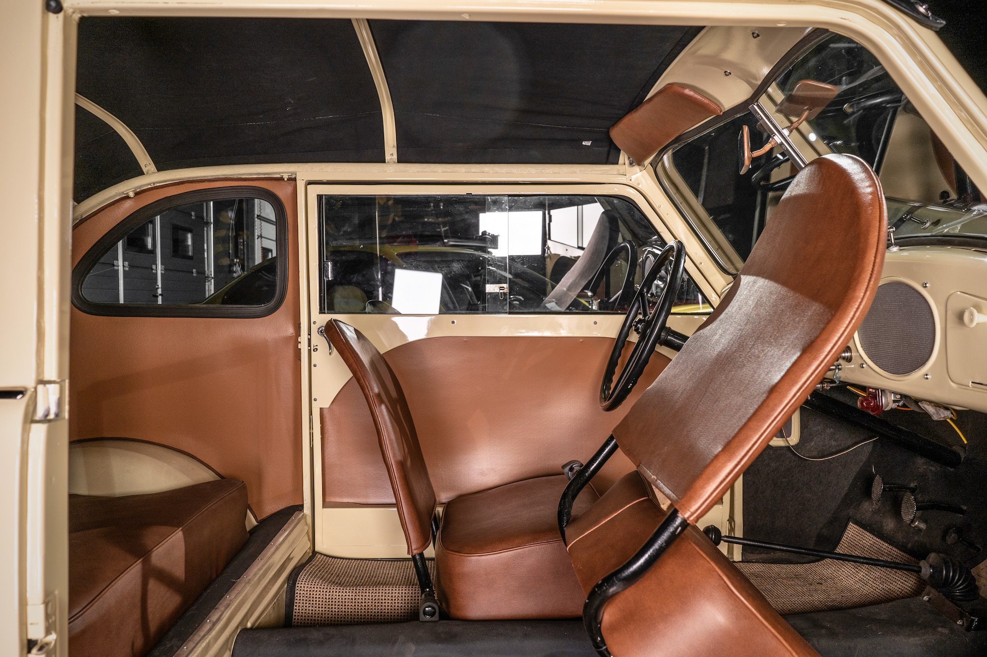 1947 CROSLEY CONVERTIBLE