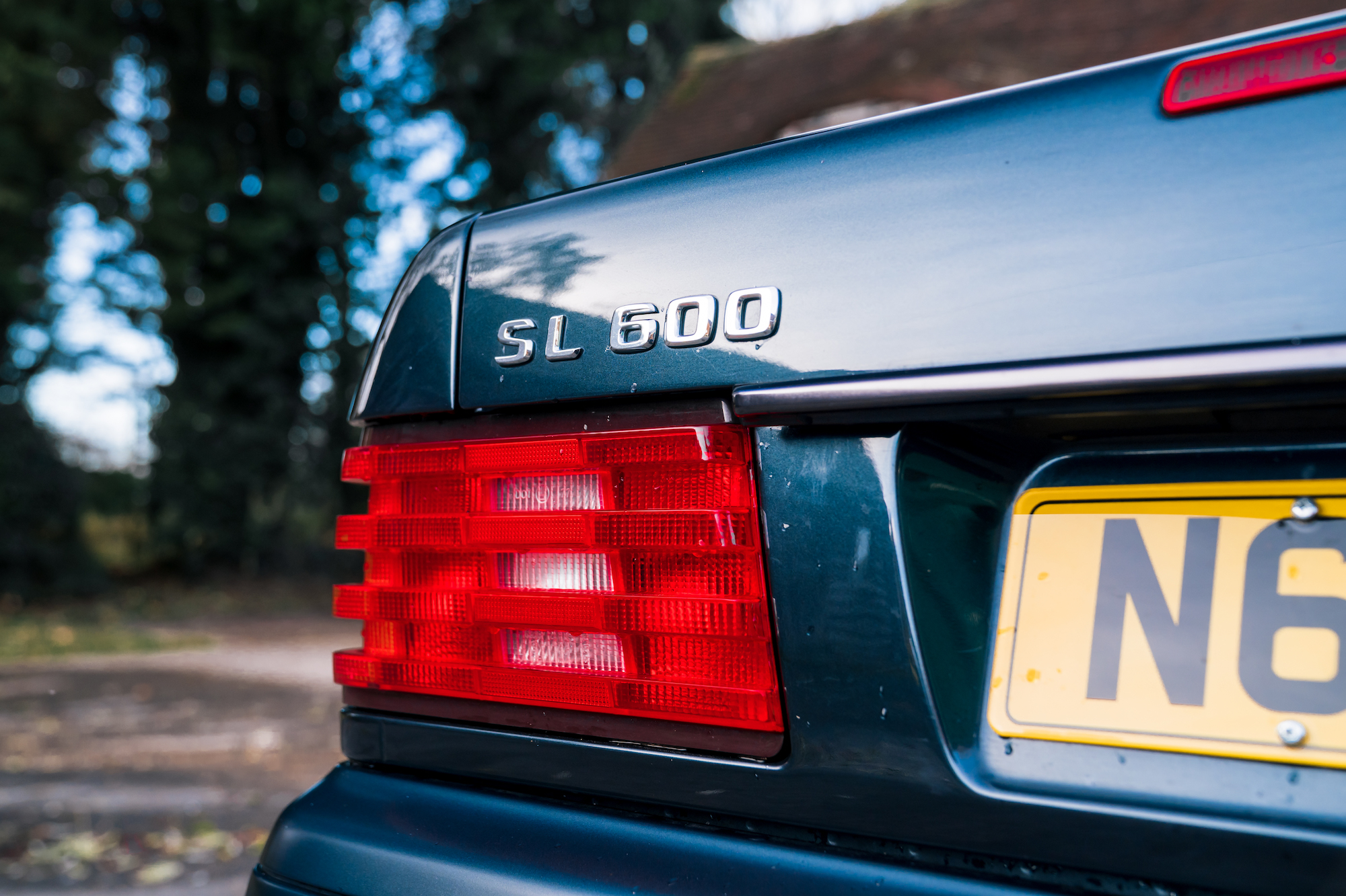 1996 MERCEDES-BENZ (R129) SL600