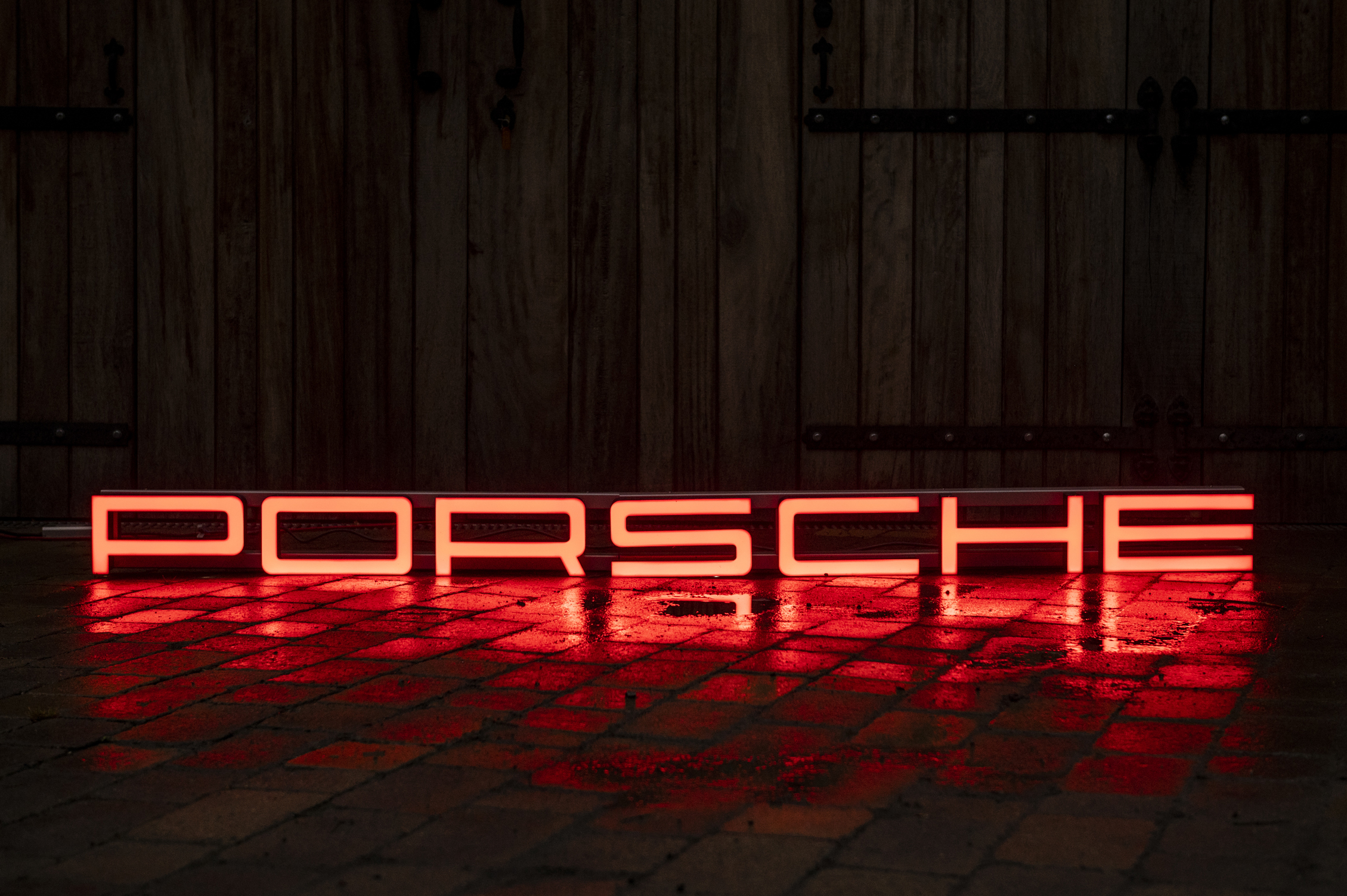 LARGE PORSCHE ILLUMINATED SIGN