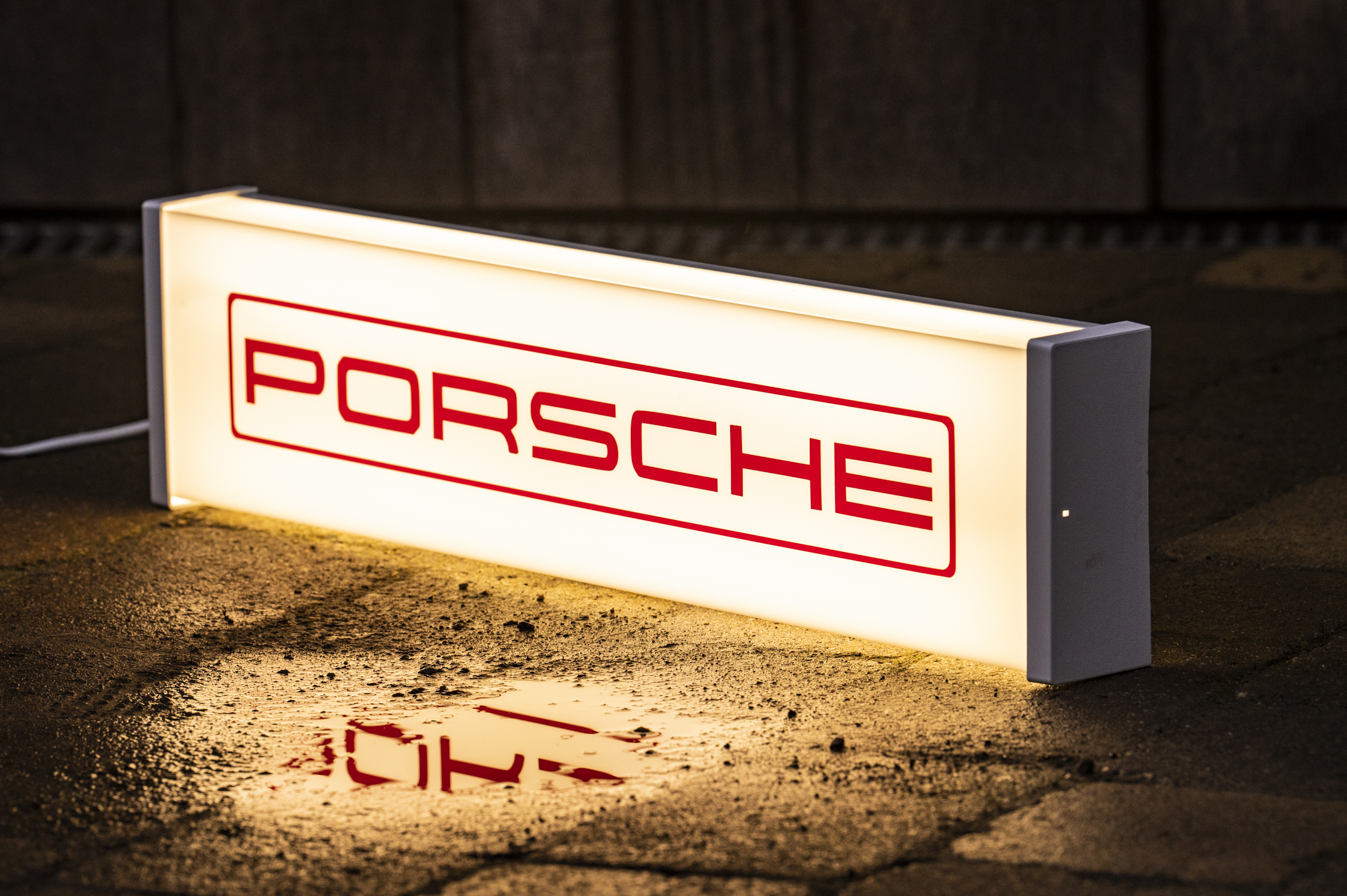 PORSCHE ILLUMINATED SIGN
