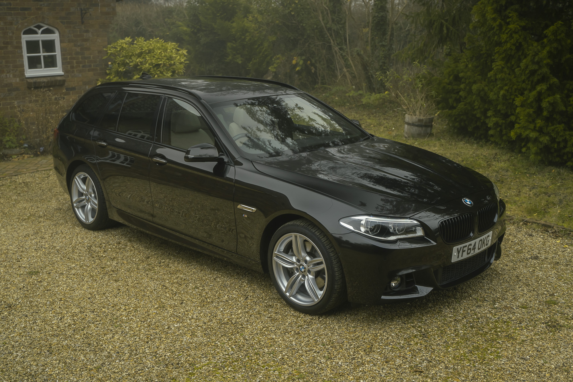 2015 BMW (F11) 535i TOURING M SPORT