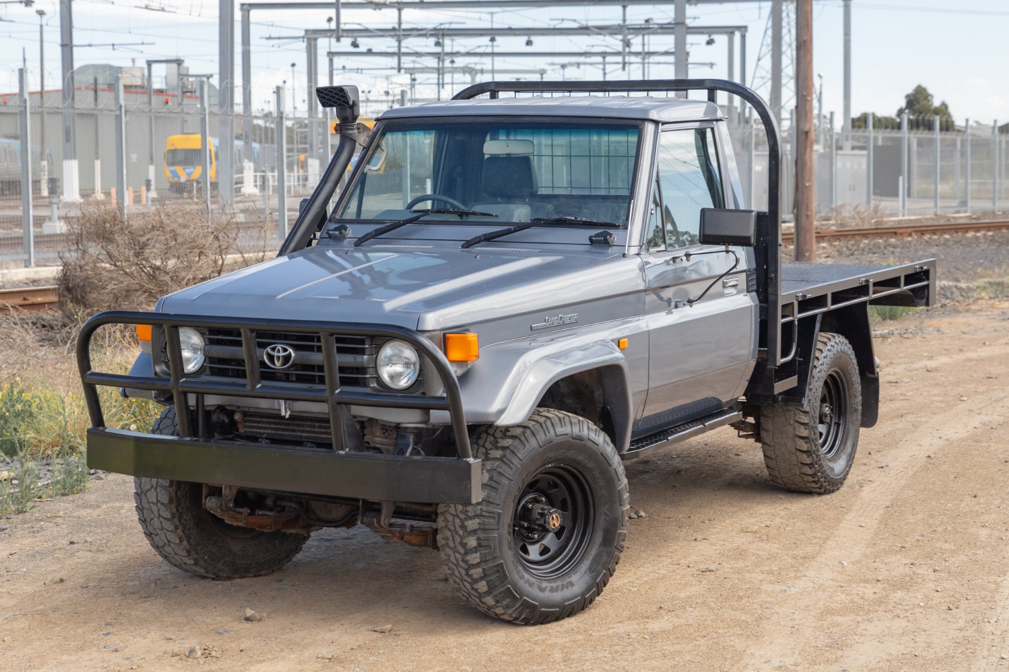 1997 TOYOTA LAND CRUISER J75