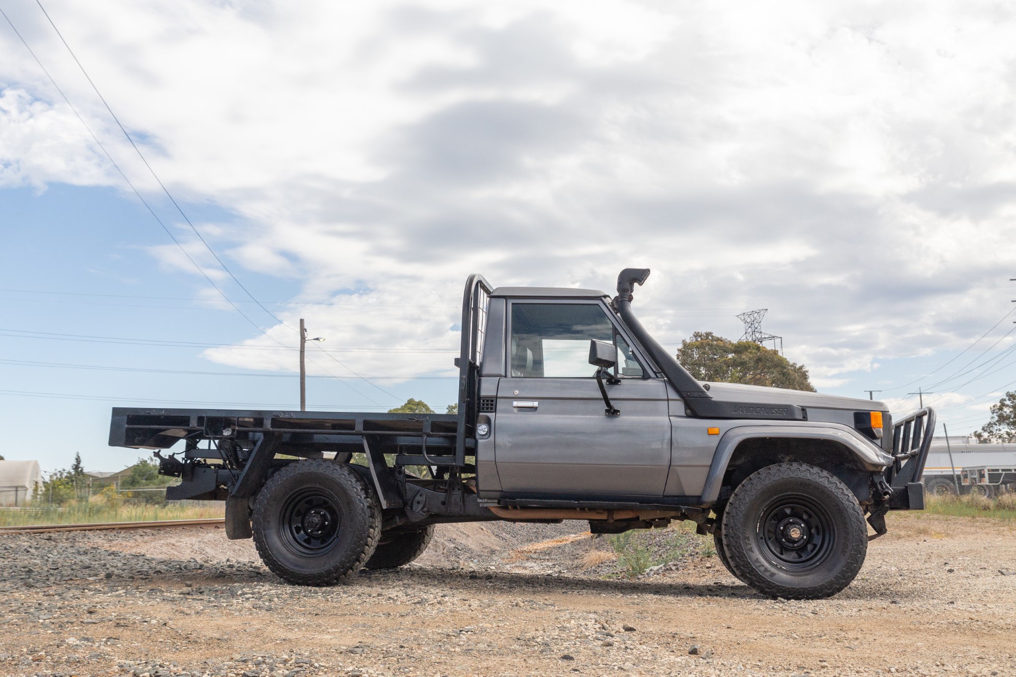 1997 TOYOTA LAND CRUISER J75