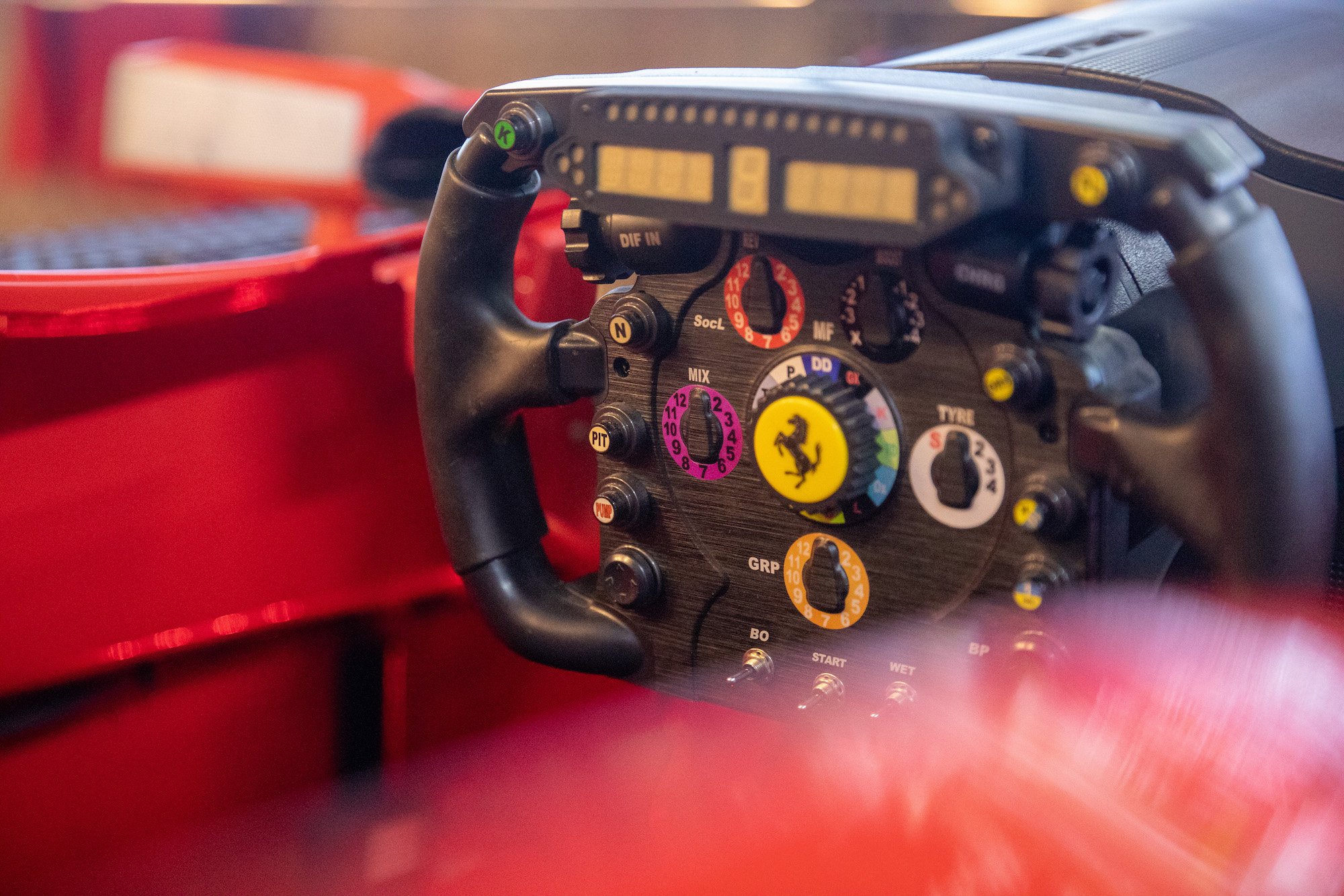 F1 STATIC RACING SIMULATOR - FERRARI LIVERY
