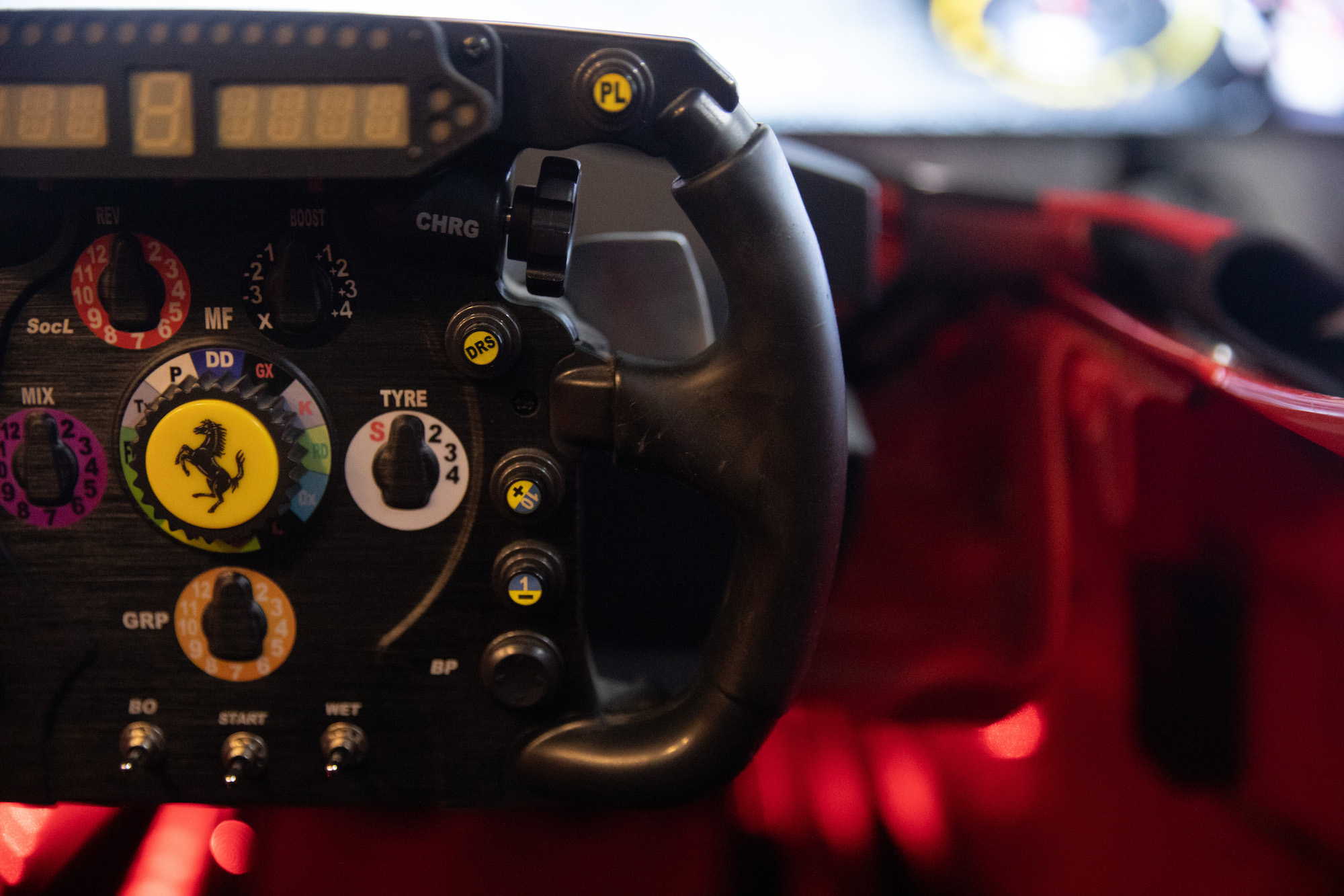 F1 STATIC RACING SIMULATOR - FERRARI LIVERY